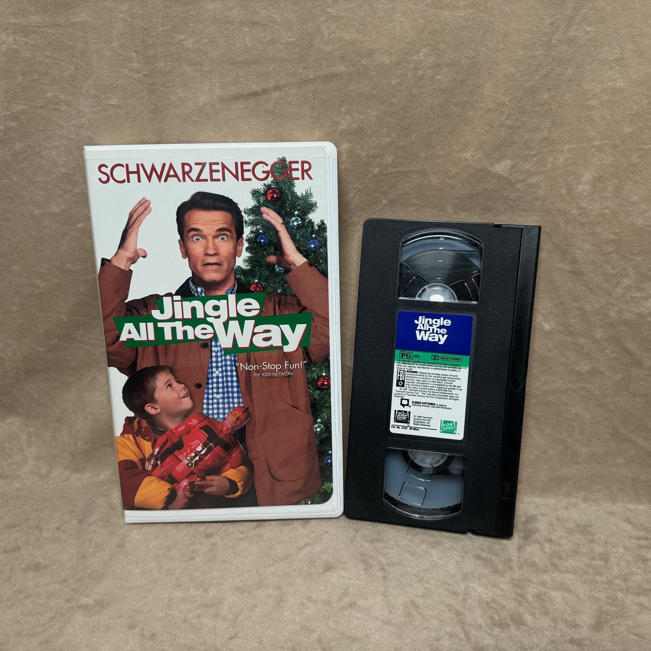 Vintage 1997 Fox Video Jingle All the Way VHS Videocassette Clamshell ...
