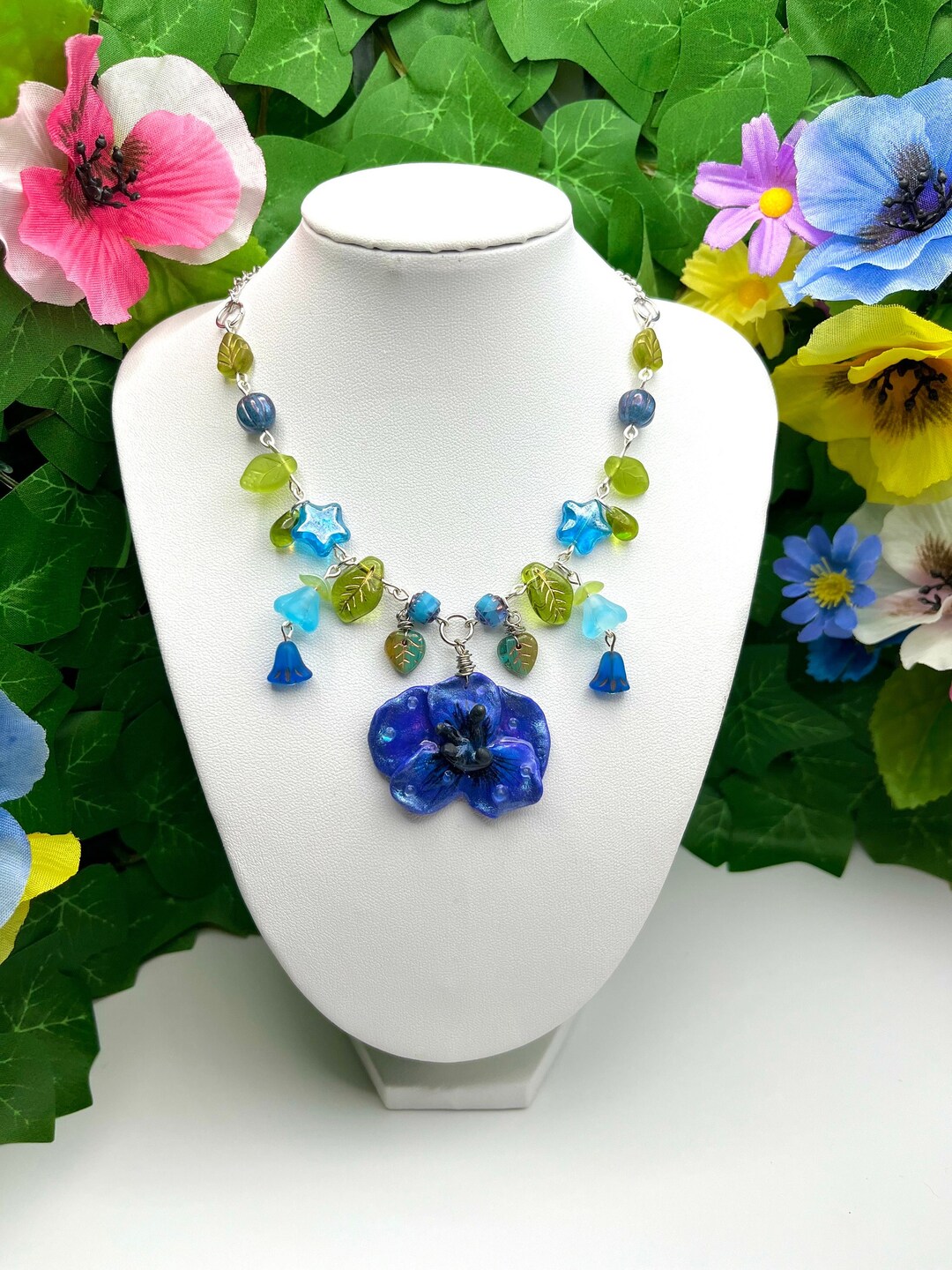 Pansie Flower Necklace, Fairy Core, Flower Necklace, Cluster Necklace ...