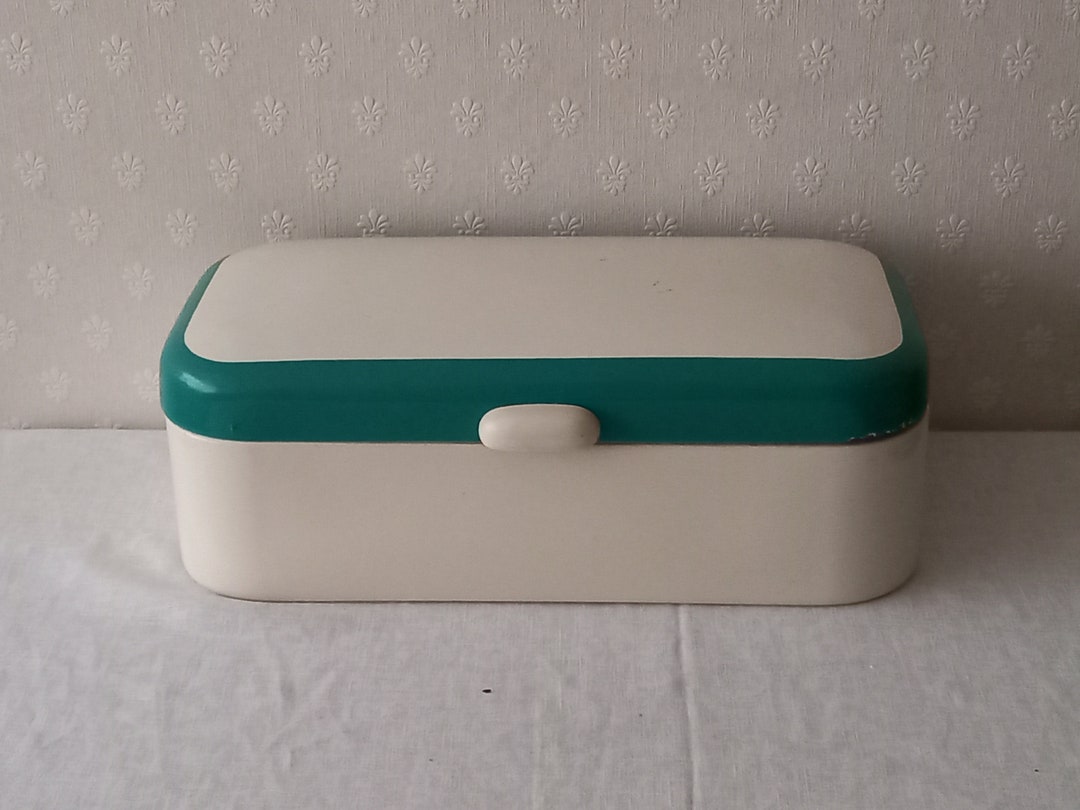 Vintage White/green Enamel Bread Box/vintage Kitchen Decor - Etsy