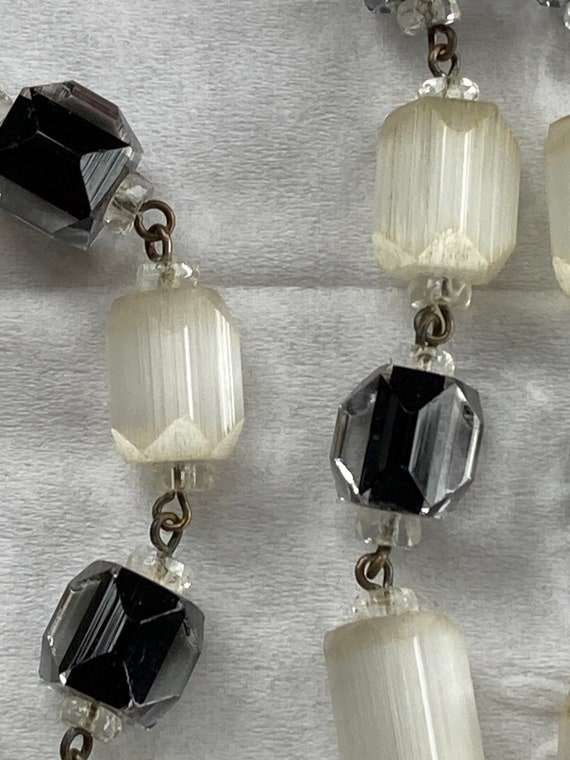 Black And White Art Deco Glass Necklace Rhubarb Glas Gem