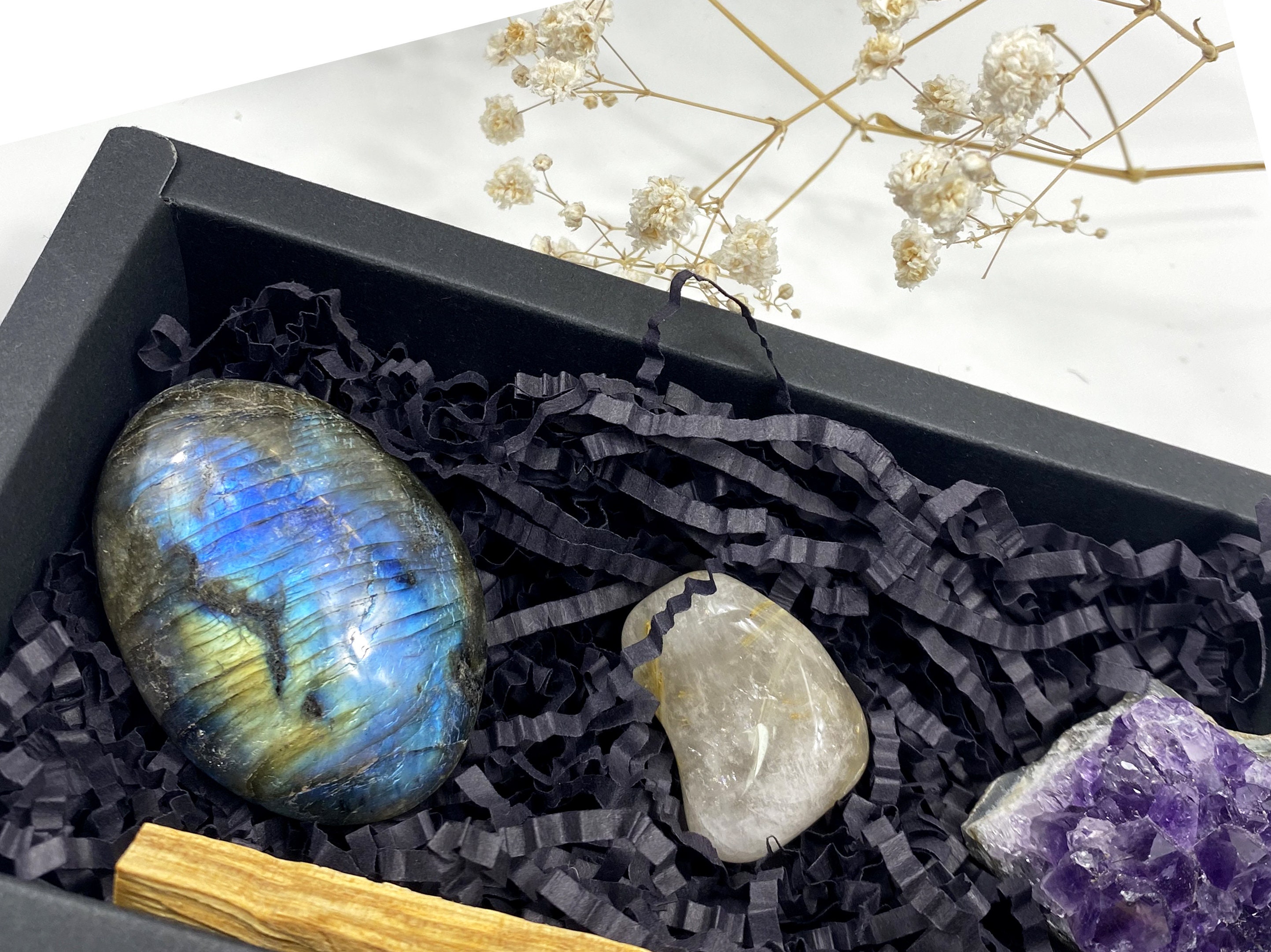 The Song of the Forest Crystal Lithotherapy Box Serenity / - Etsy