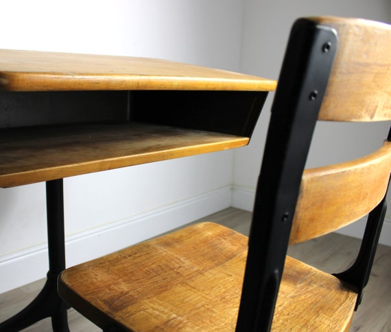 Schone Schoolbank Mooie Schoolbank Kunst Op Canvas, Behang En Meer