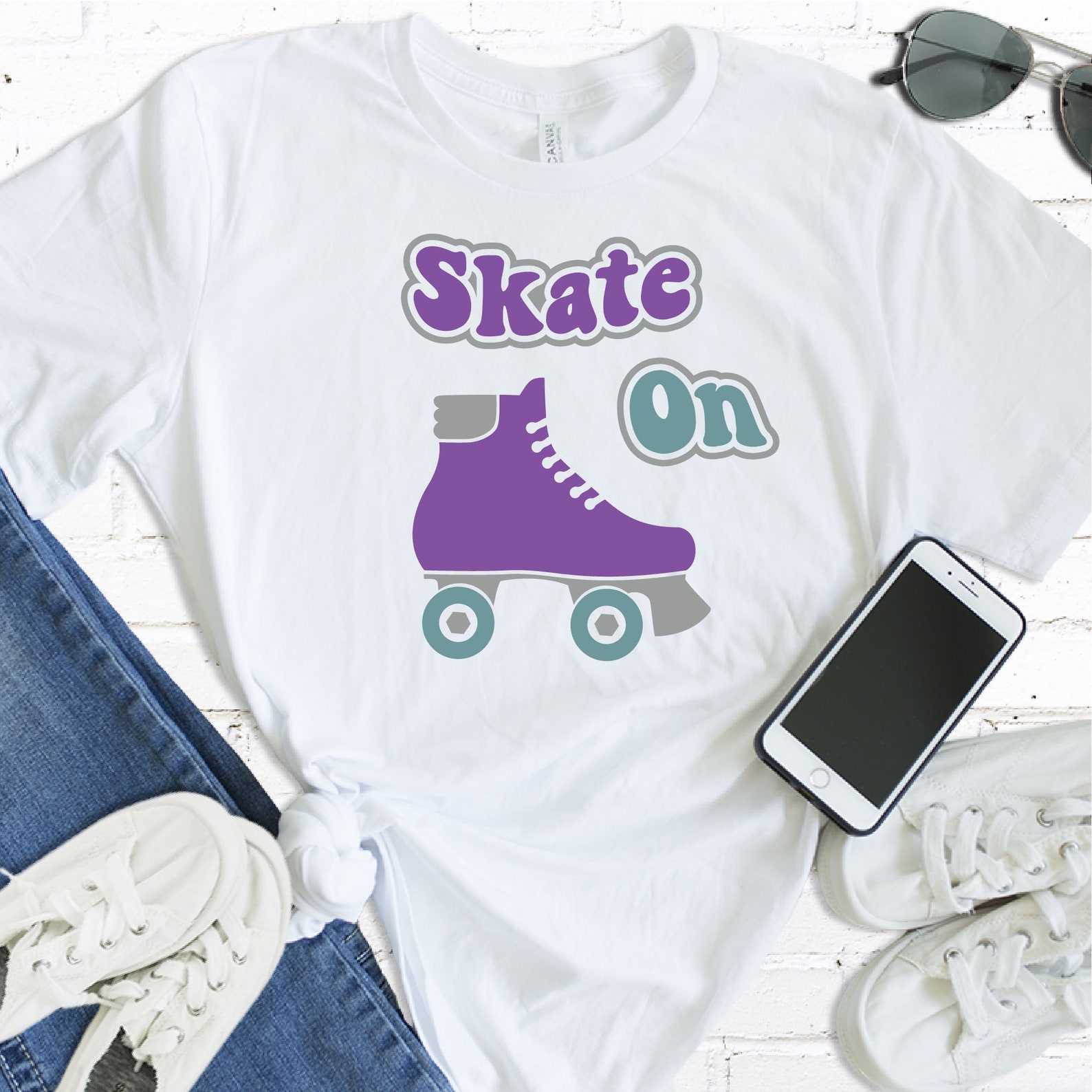 Retro Roller Skate SVG File, Groovy Roller Skate Bag Cut File, Roller ...