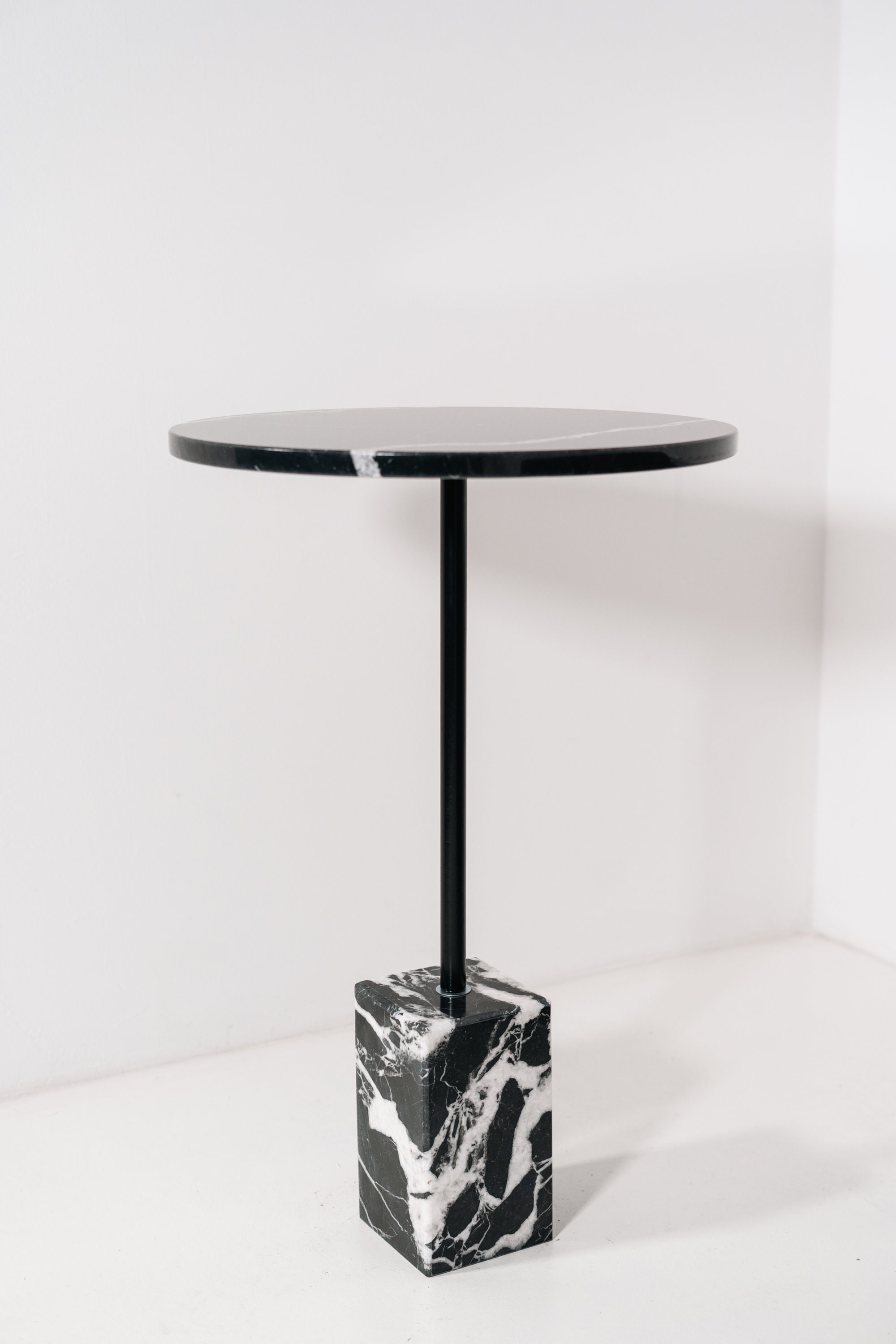 Side Table Marble Black Marquinia Tavolino Di Servizio in Marmo Nero ...