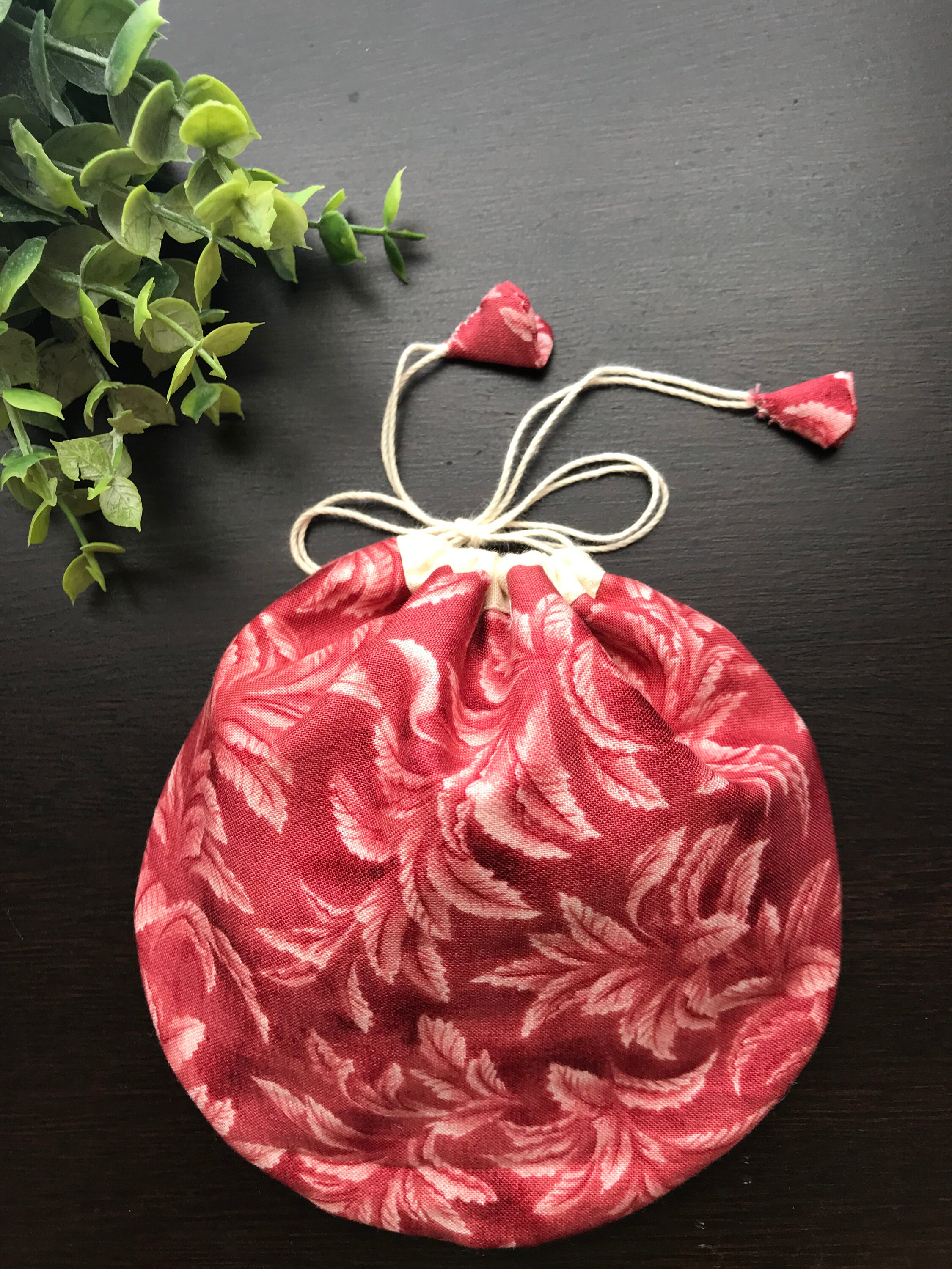 Sanitary Pad Pouch / Round Drawstring Pouch / Reversible - Etsy