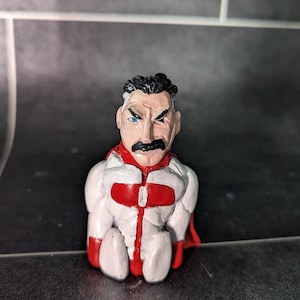 Invincible Omni-man Handmade Desk Buddy Cute Model, Small Figurine ...