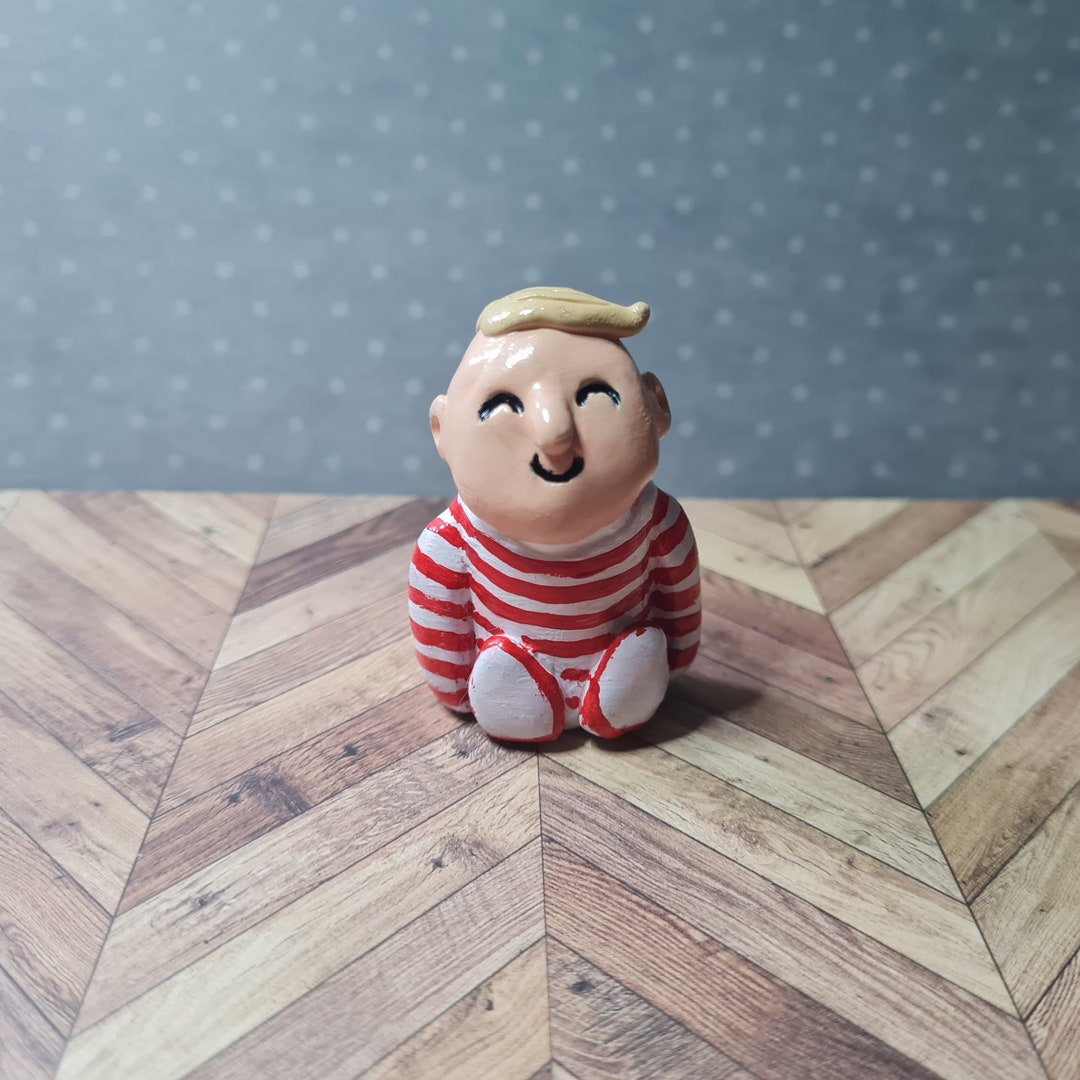 Labyrinth Toby Figurine: Handmade Polymer Clay Desk Pet - Etsy