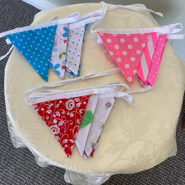 Mini Cake Bunting - Etsy