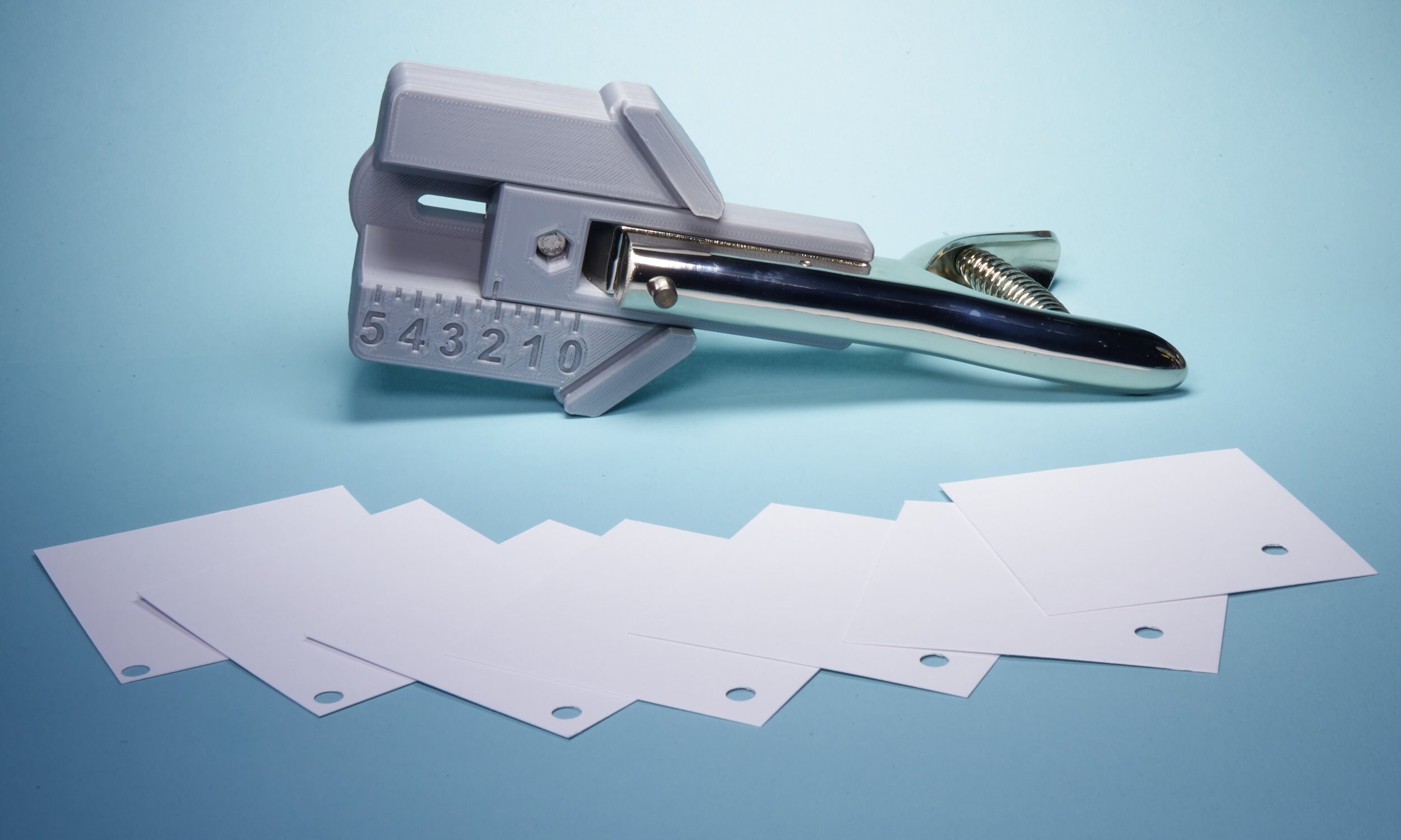 Corner Hole Punch - Adjustable - Punches a Perfectly Placed Hole ...