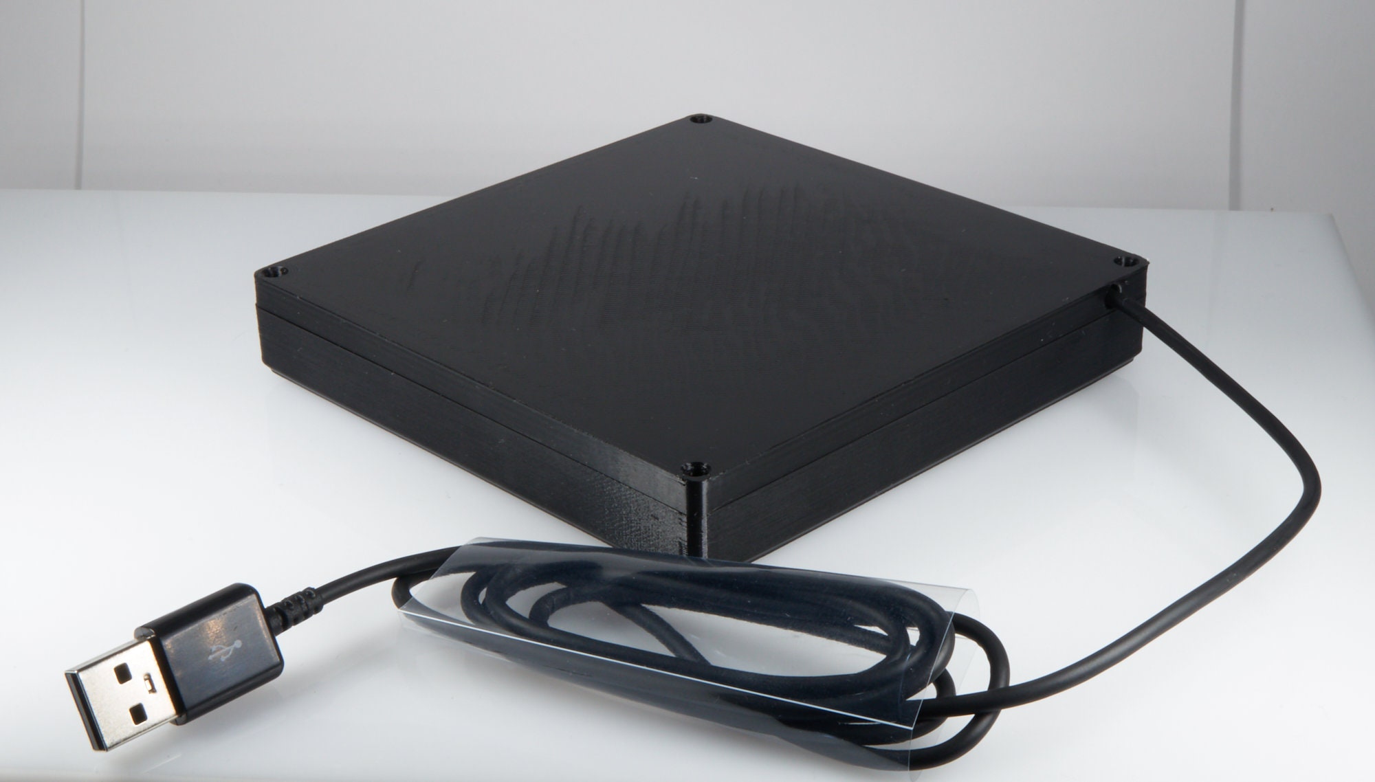 Supercomputer - Flashing LED Art - Mesmerising Desk Toy - Fascinating ...