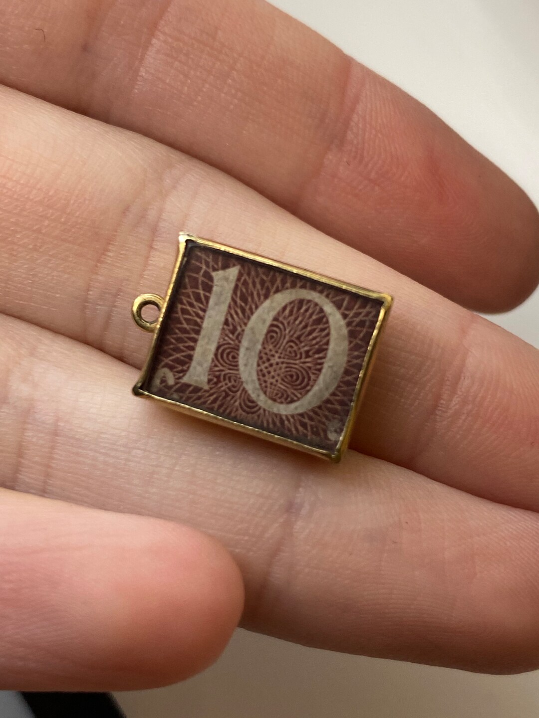Vintage Solid 9ct Gold 10 Shillings Note Charm - Etsy