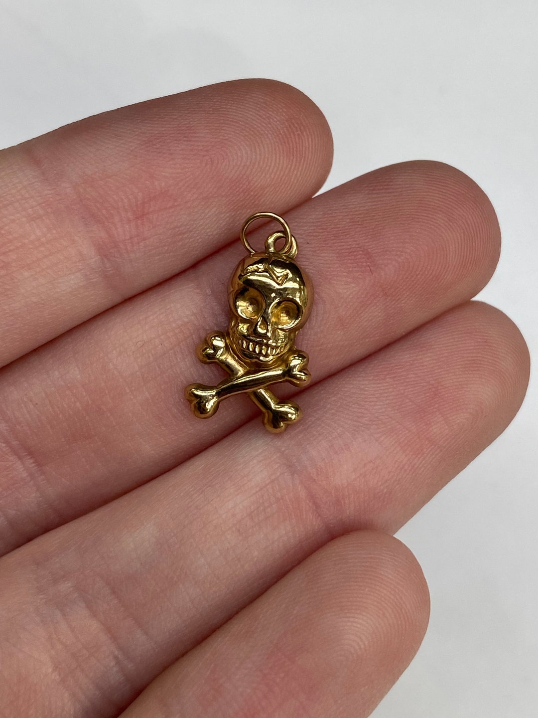 9carat Yellow Gold Skull and Crossbones Charm - Etsy
