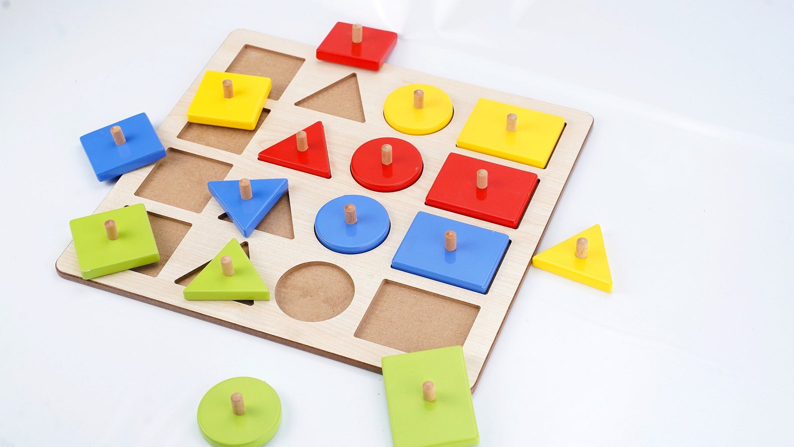 4 Color and 4 Shape Early Education Geometric Puzzle | Large Wooden ...