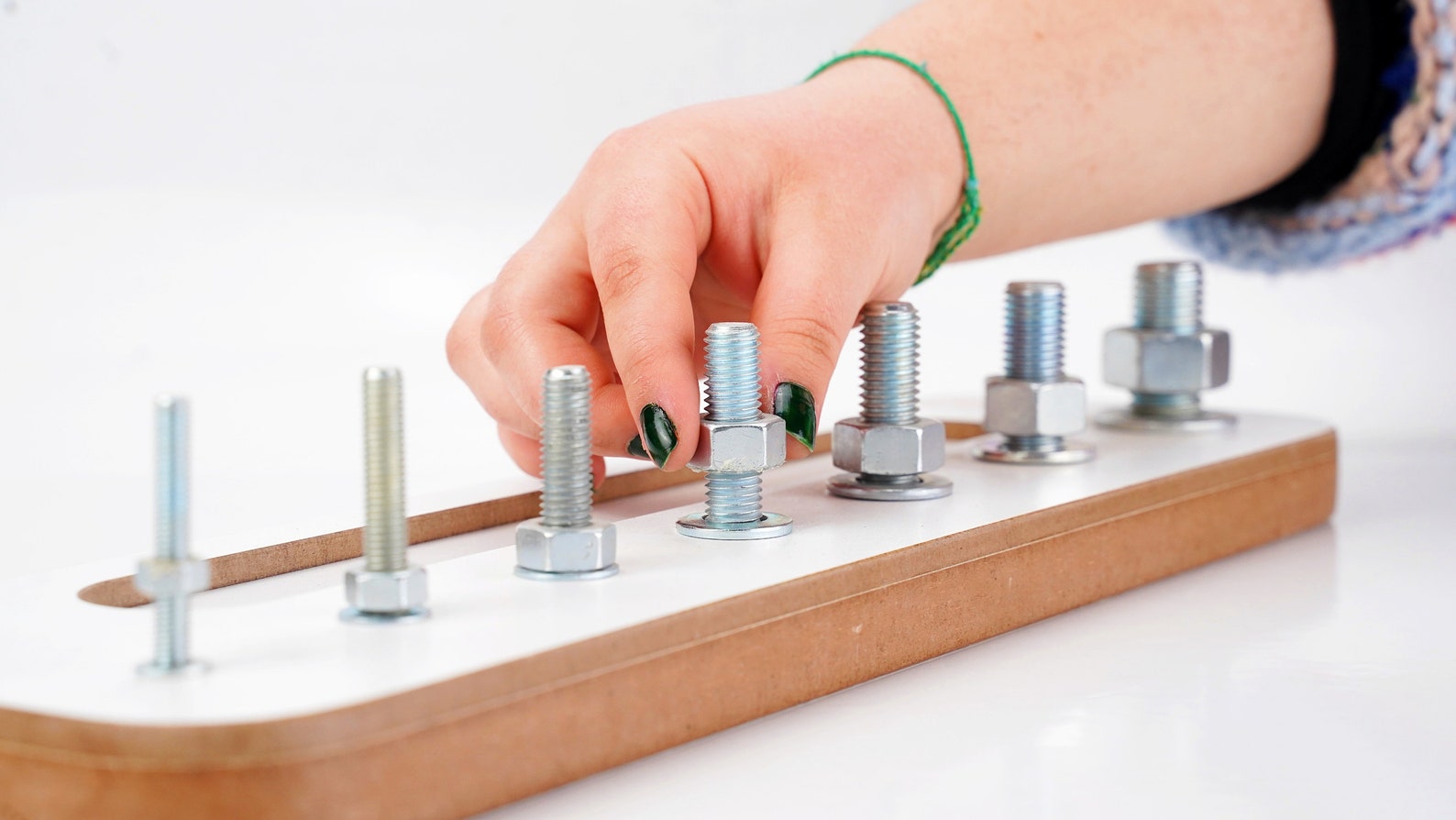 Montessori Screw Board, Practical Motor Skills, Sensory Toy Waldorf ...