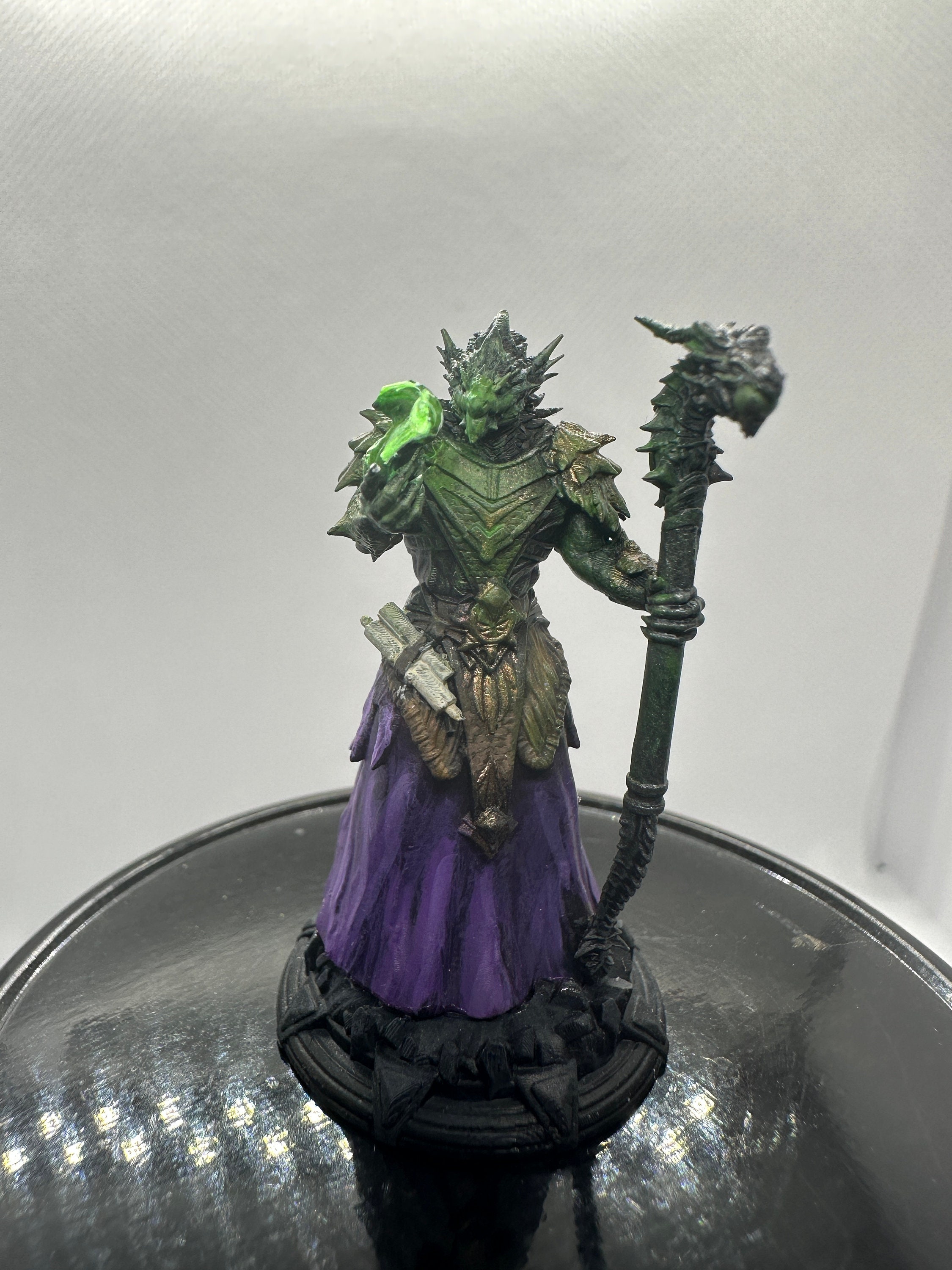 Artizak, the Unruly Dragon | Dragonborn Wizard/sorcerer Hand Painted ...