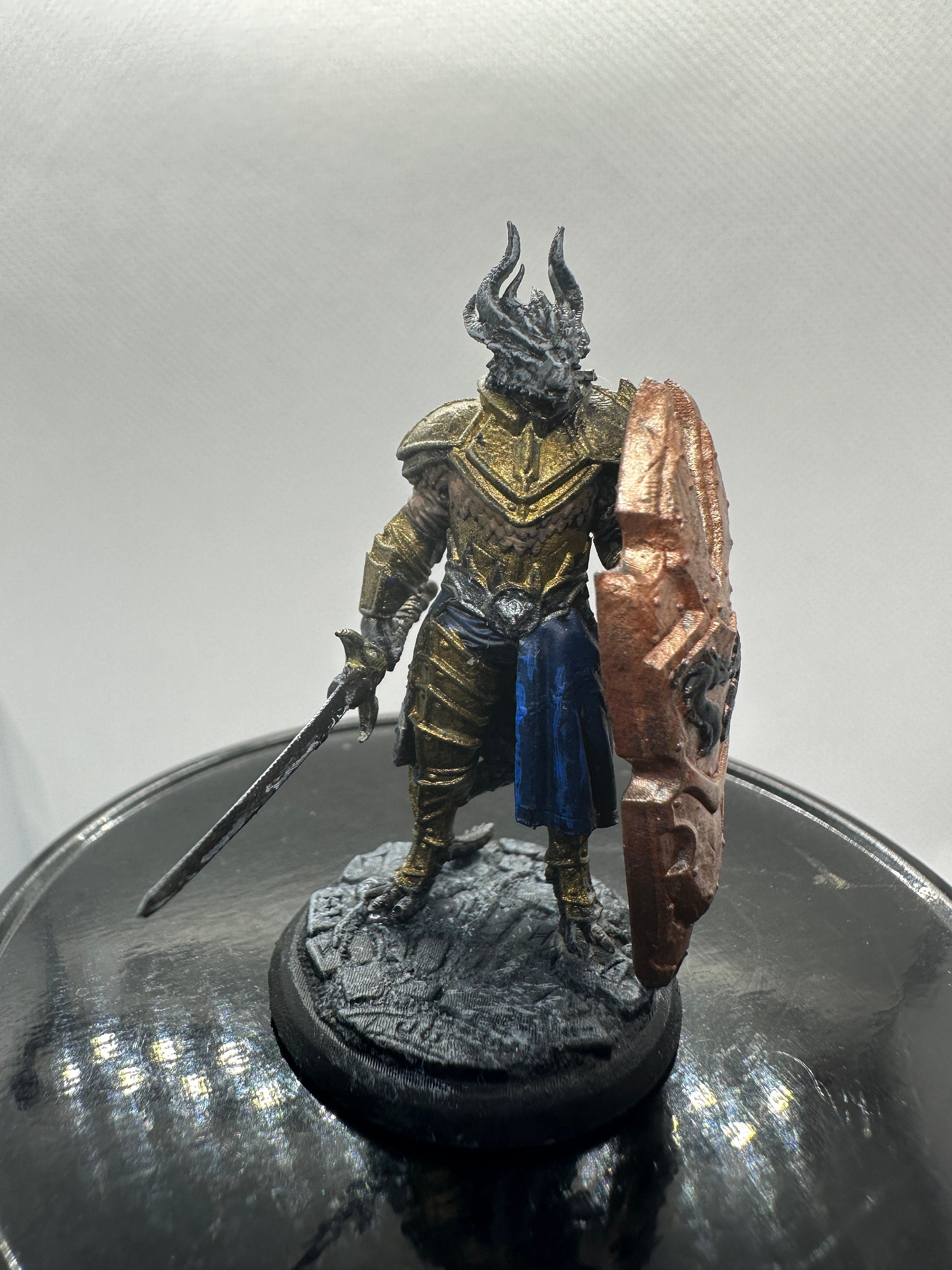 Dragonborn Paladin Miniature Hand Painted - Etsy