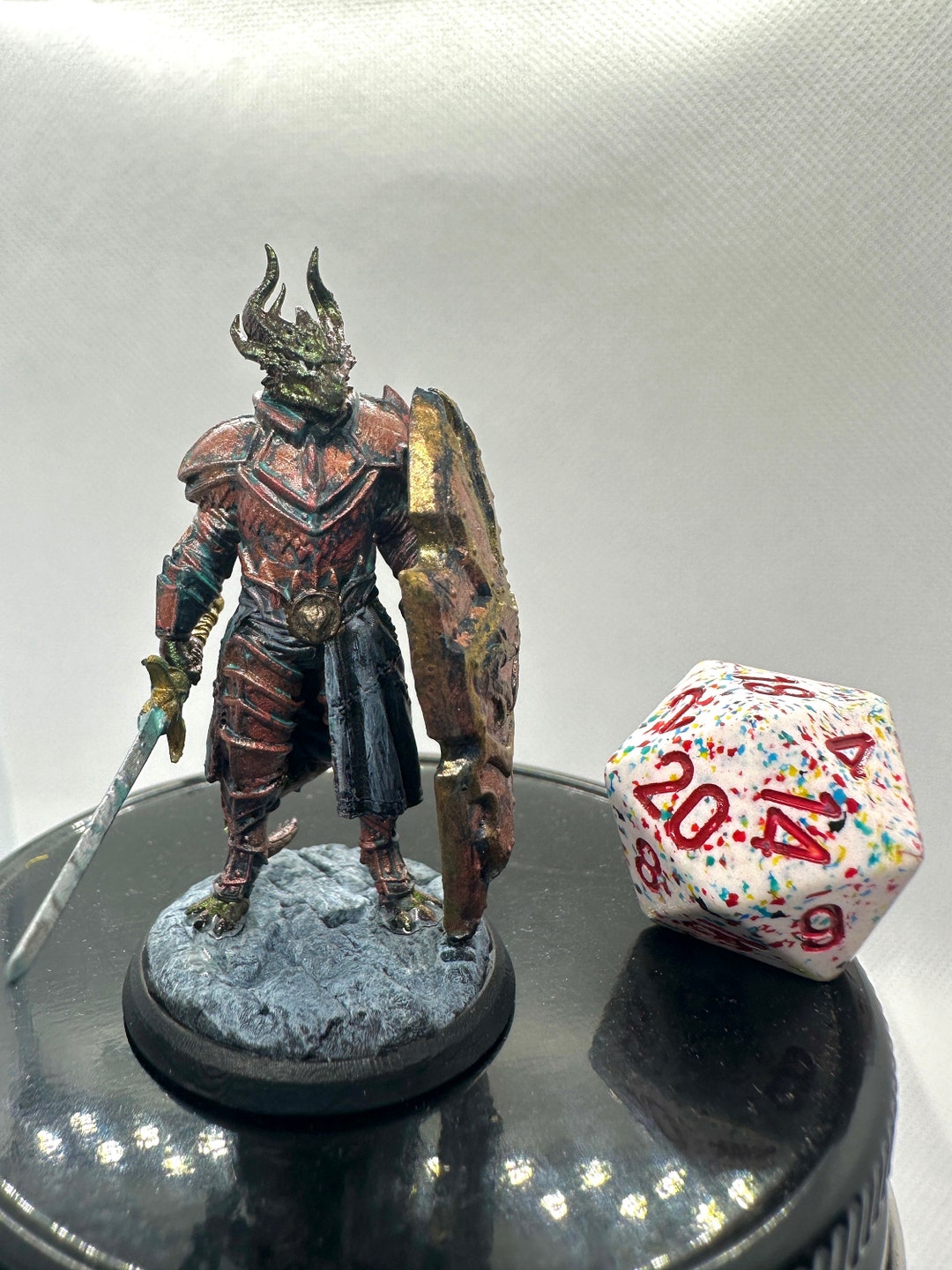 Dragonborn Paladin Miniature Hand Painted - Etsy