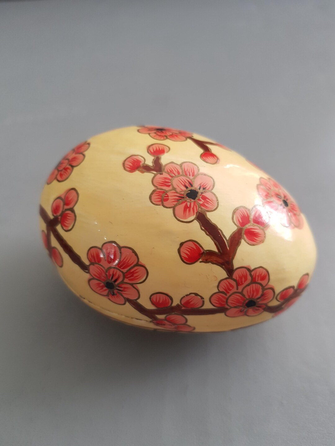 Pretty Vintage Egg-shaped Handmade Paper Mache Trinket Box - Hand ...