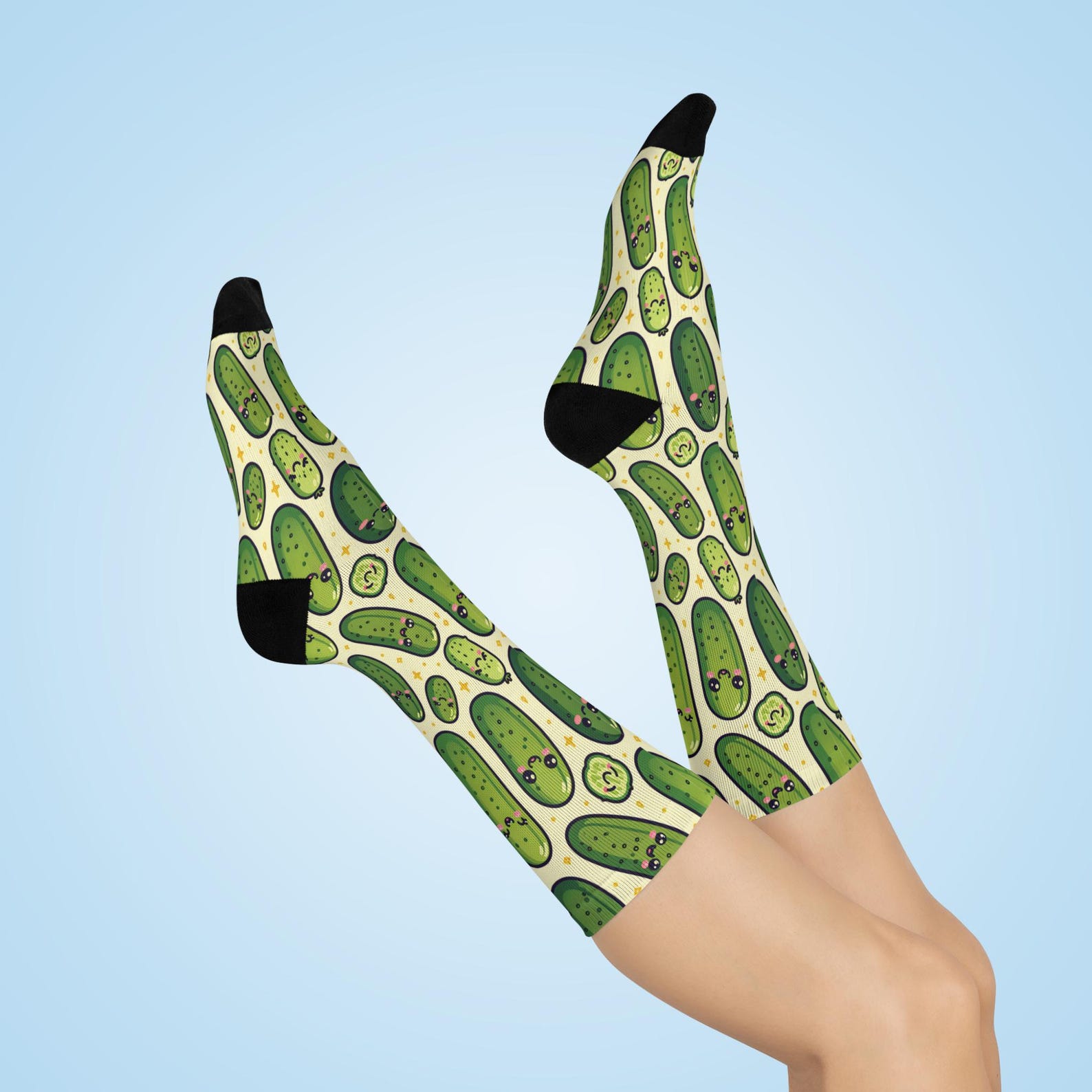 Crew Socks - Smiling Dill Pickle Pattern - Fun and Playful Gift for ...