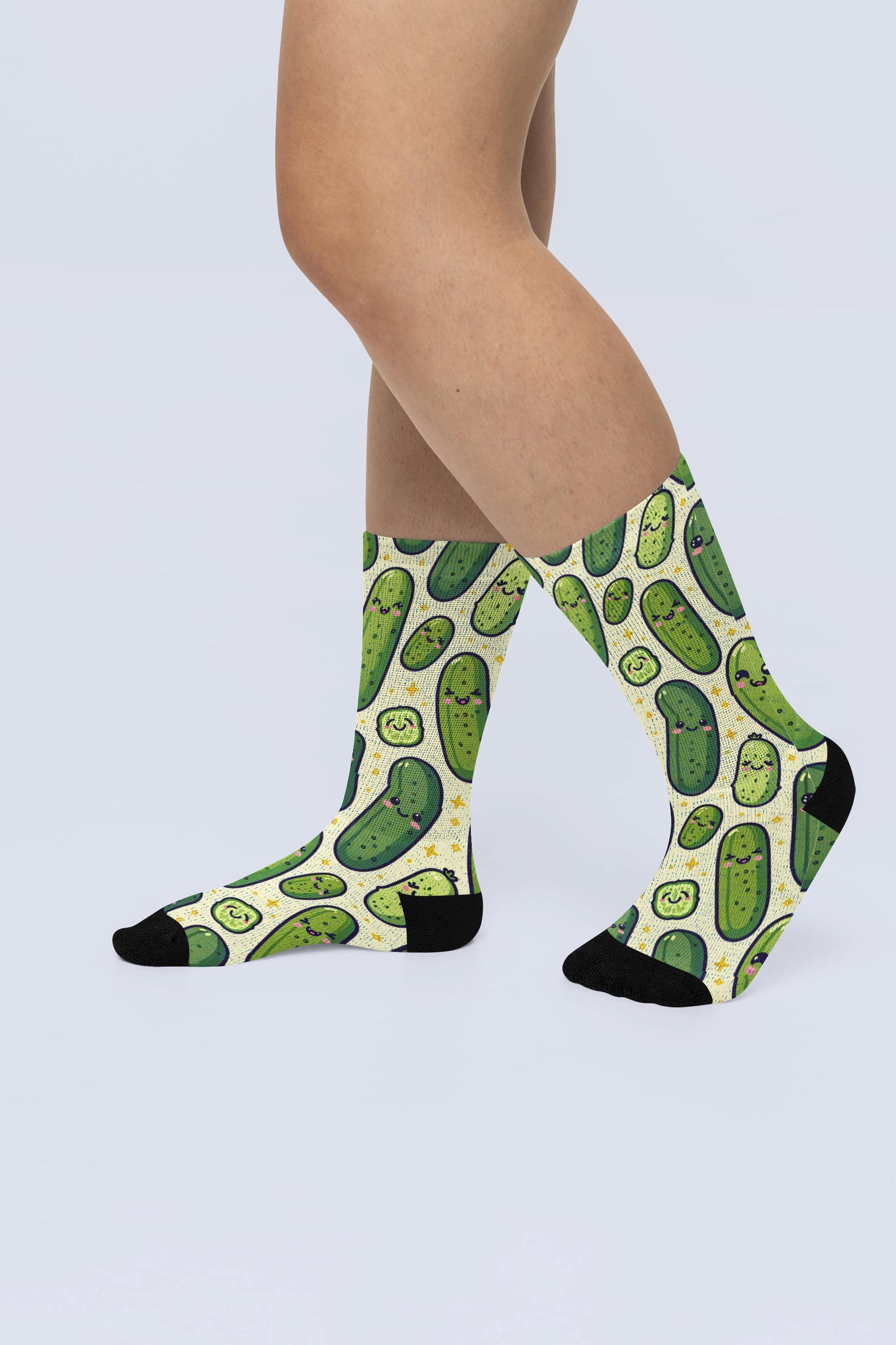 Crew Socks - Smiling Dill Pickle Pattern - Fun and Playful Gift for ...
