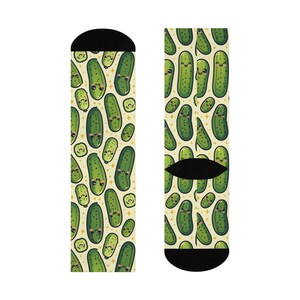 Crew Socks - Smiling Dill Pickle Pattern - Fun and Playful Gift for ...