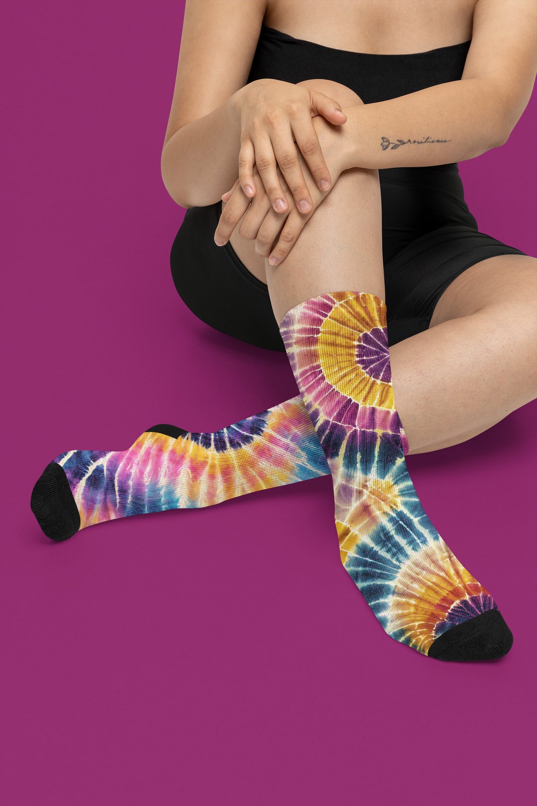 Unique Tie-dye Pattern Mismatched Socks - Trendy Colorful Footwear - Etsy