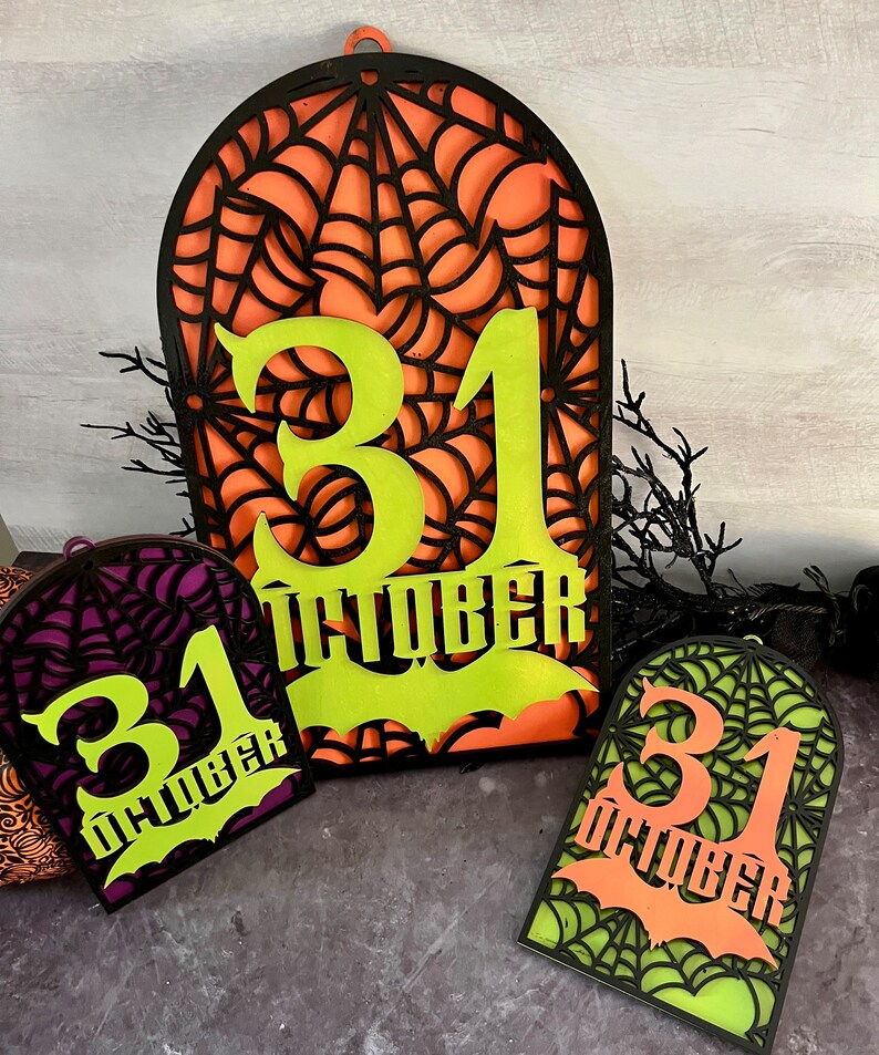October 31 Halloween Sign - Bat and Spider Web Sign - Spooky Halloween ...