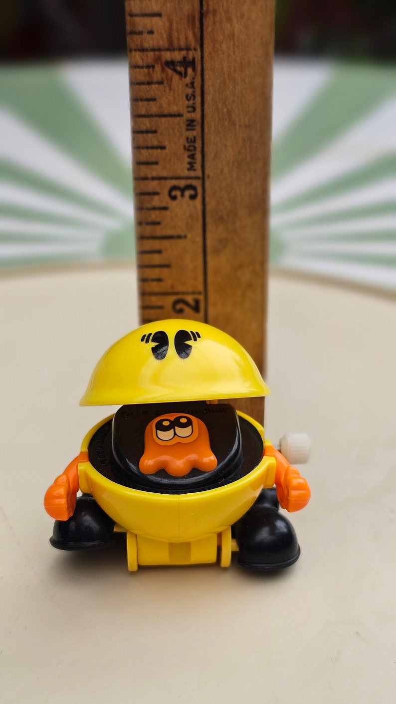 Vintage Pac-man Wind up Toy Figure Russ Berrie Bandai Tomy 1984 Arcade ...