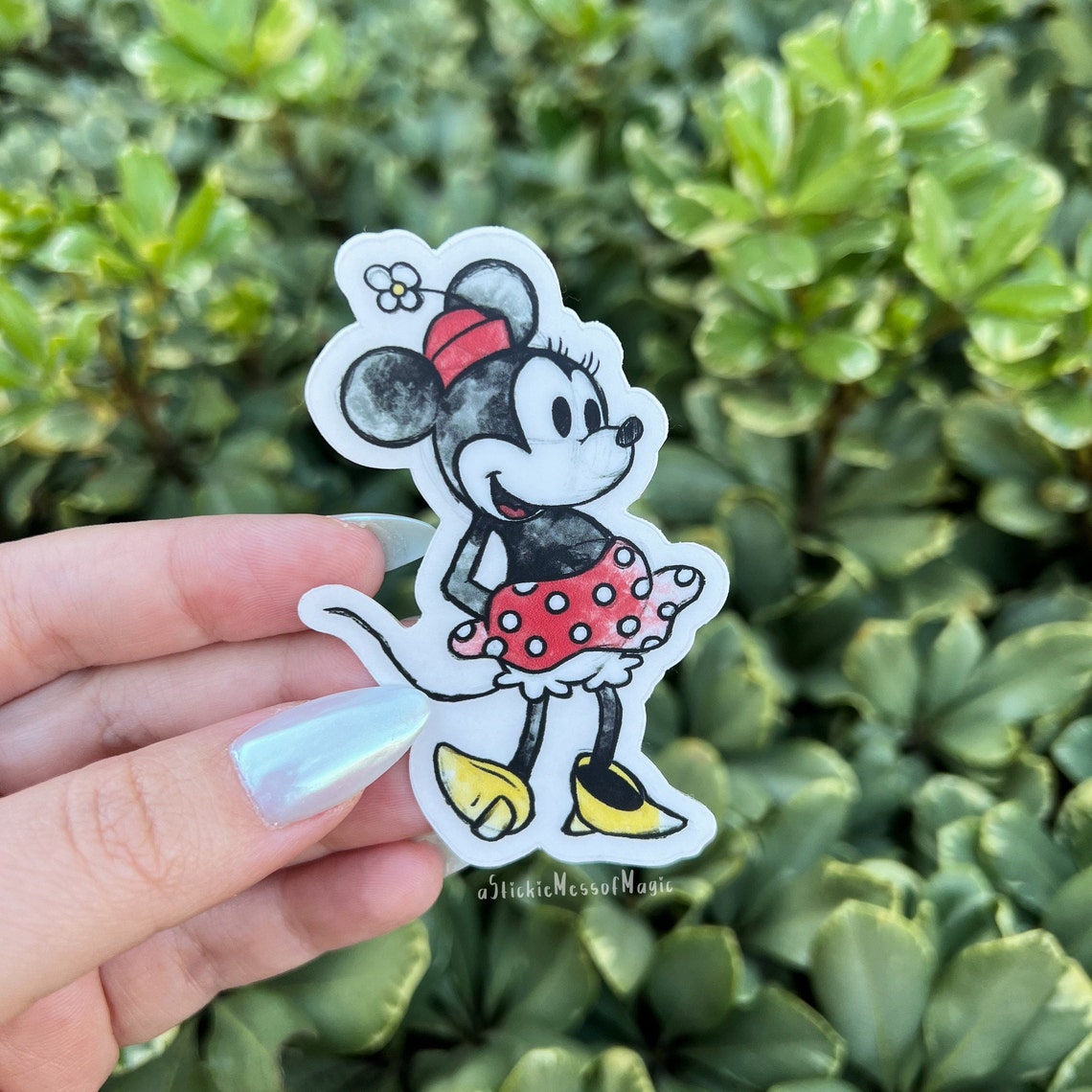 Minnie Mouse // Classic Retro Disney Minnie Mouse Flower Hat - Etsy