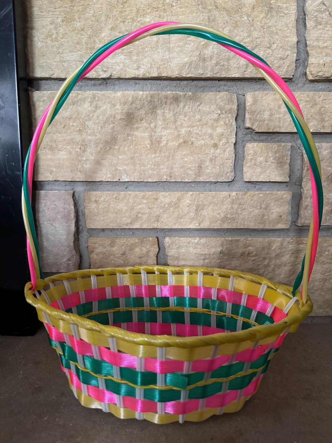 Vintage Plastic Woven Easter Basket 1970s - Etsy