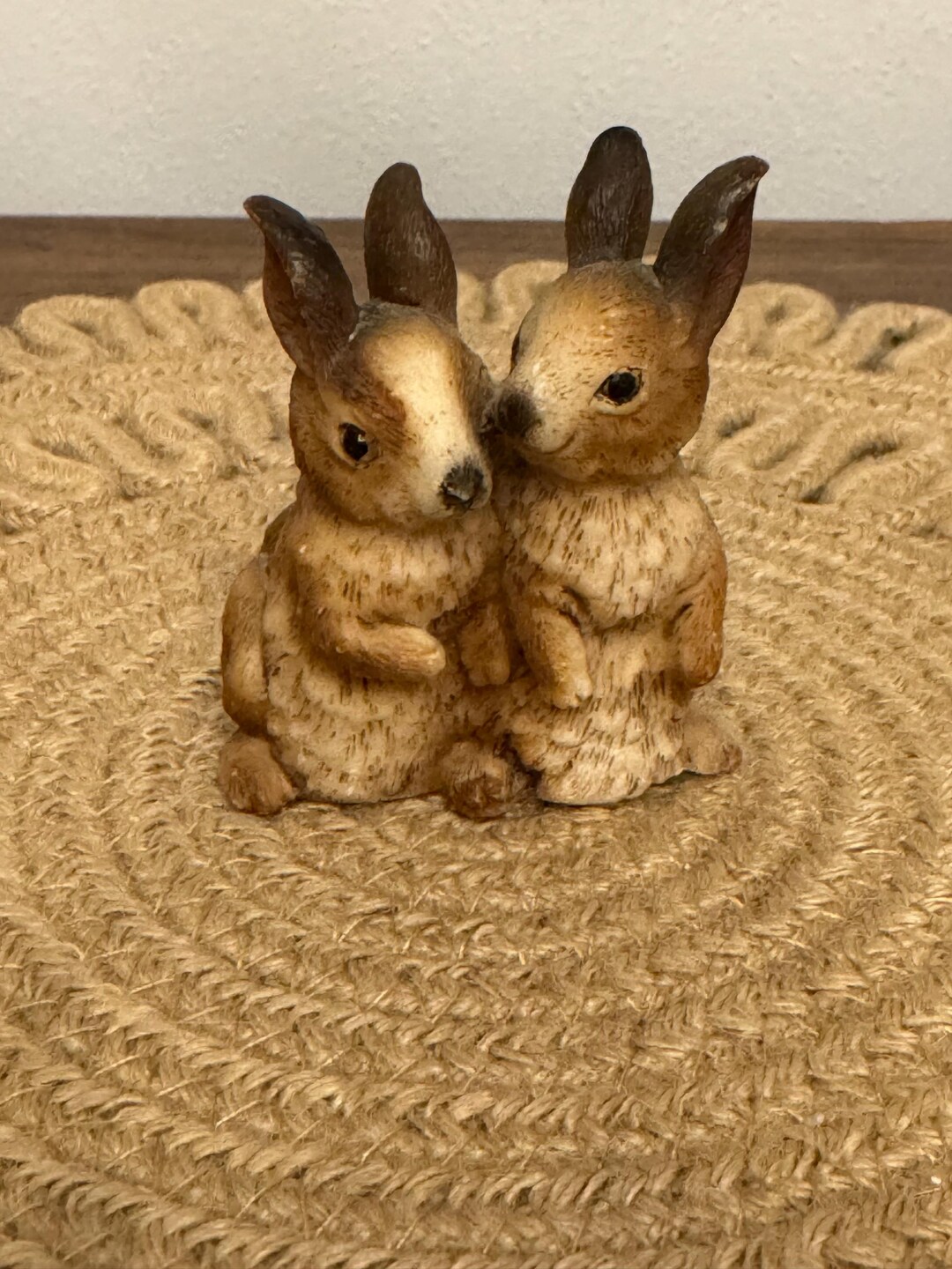 Dipinto a Mano Italian Resin Rabbit Figurine, Bunny, Bunnies, Easter ...