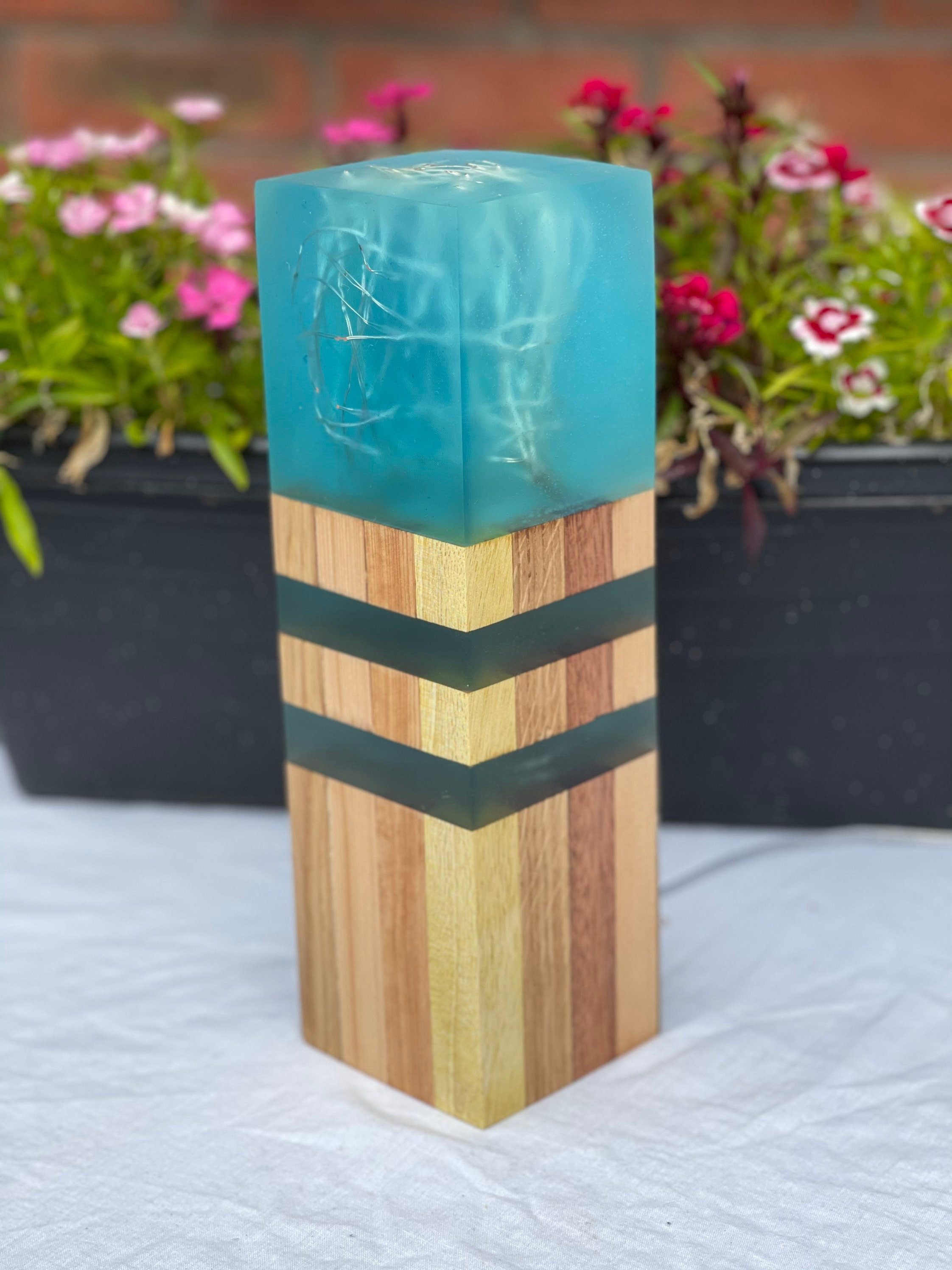 Epoxy Resin Wood Lamp Handmade, Lamp, Night Light, Resin Table Decor ...