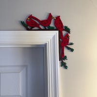 2 Cardinals Wooden Door Corner Sign, Red Birds Christmas Door Topper ...