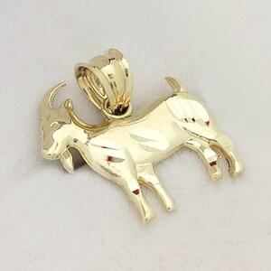 10K Yellow Gold Goat Pendant Goat Animal Charm Small - Etsy