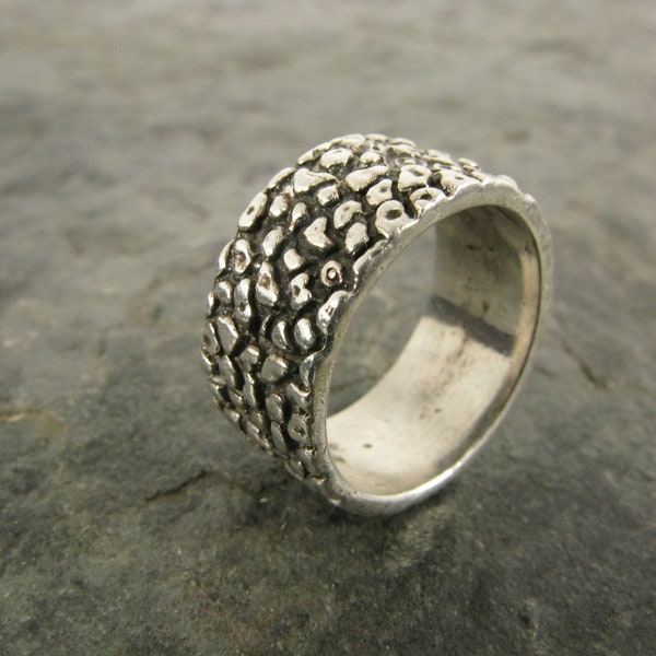 Pebble Ring - Etsy