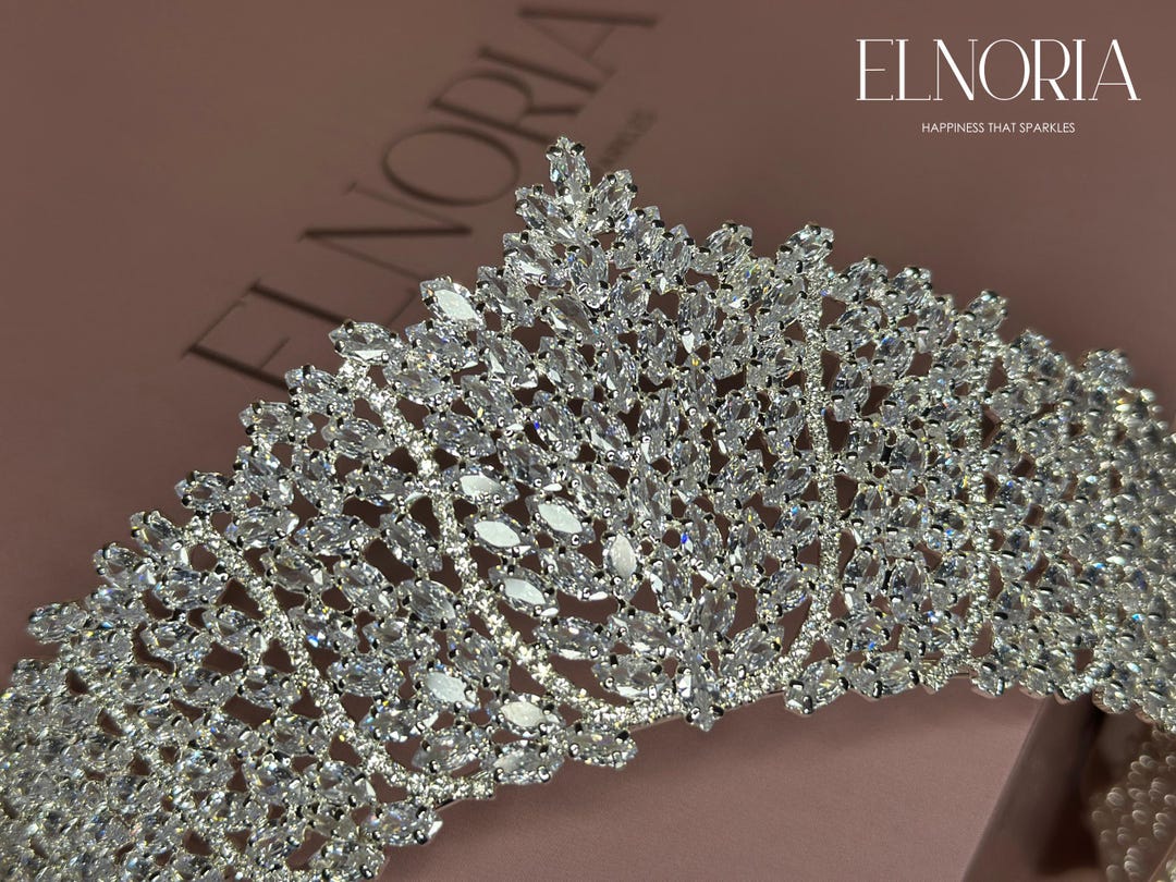 Princess Bride Crown Tiara for Wedding | Silver Luxury Wedding Crown ...