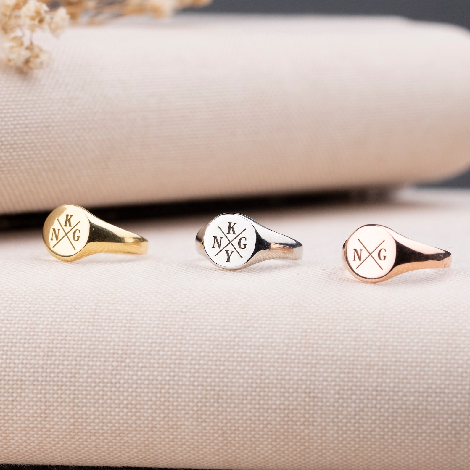 Monogramm Ring, Namensring, Buchstabe Ring Mutter Familie Ring Geschenke, Name, Gold Silber ...