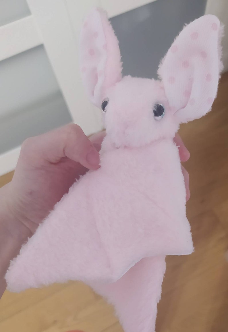 Bat Plushie pink - Etsy