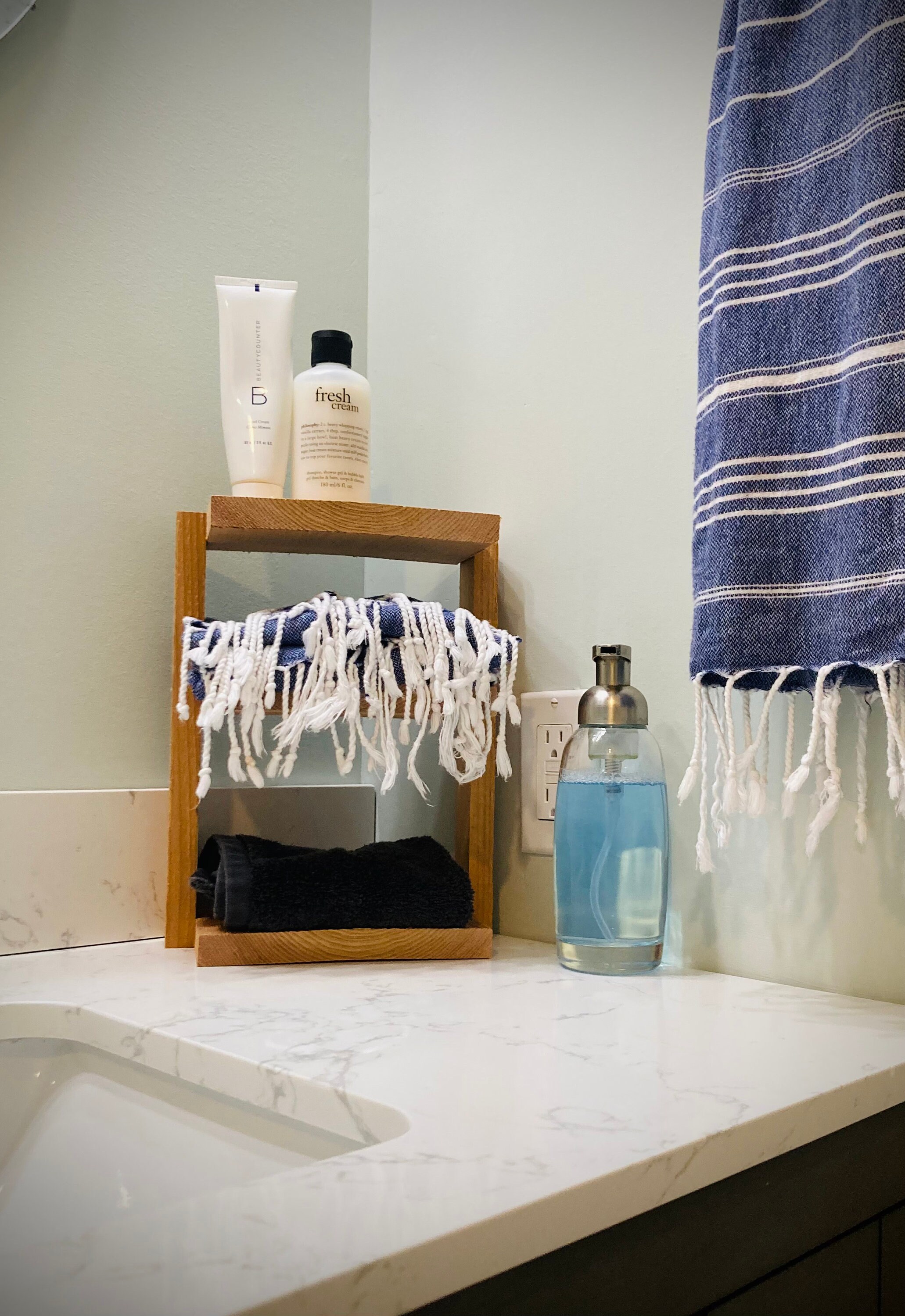 Cedar Accent 3 Level Shelf - Etsy