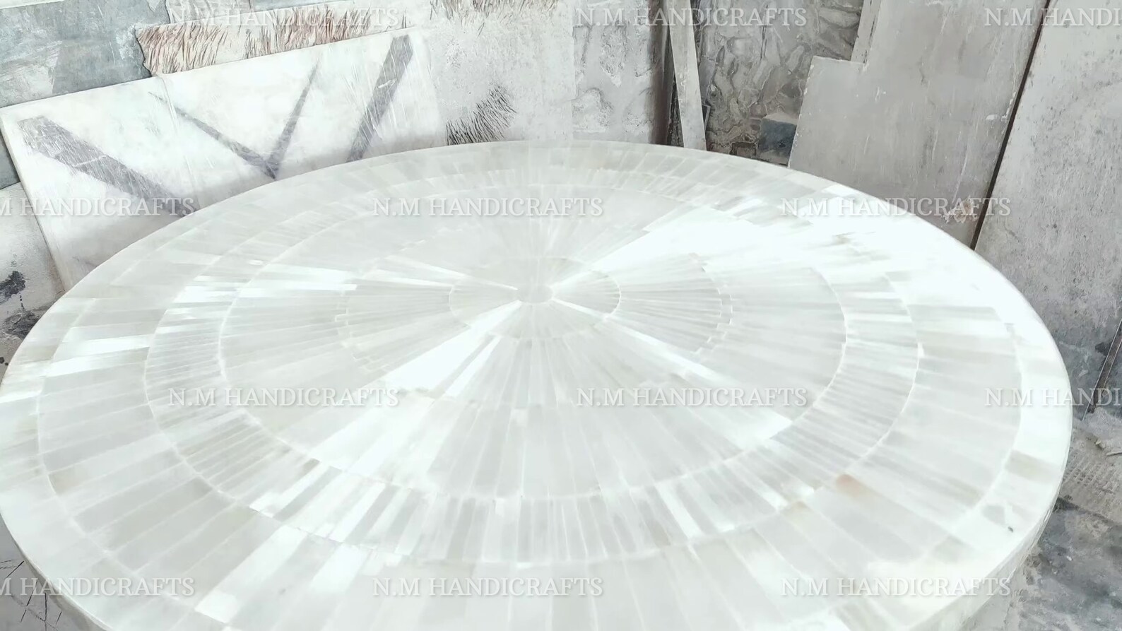 Natural Selenite Stone Sunburst Table Top, Selenite Coffee Table ...