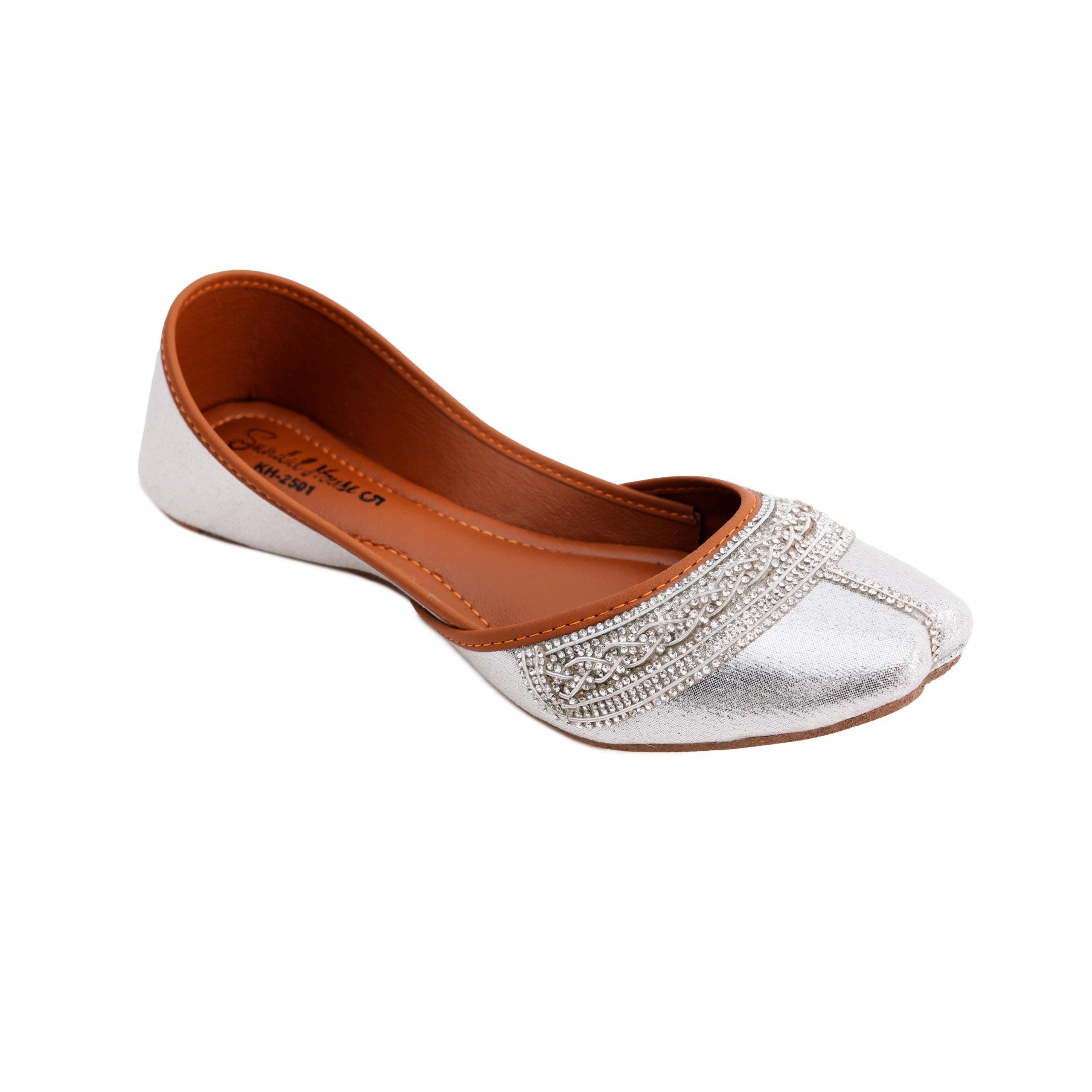 Handmade Ladies Pakistani Indian Khusa Sandal | Diamonte Embroidery ...
