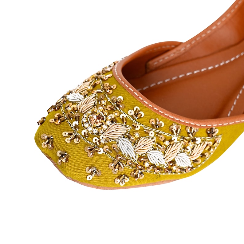 Handcrafted Womens Indian Flat Sequin Khussa Shoes | Cushioned Punjabi ...