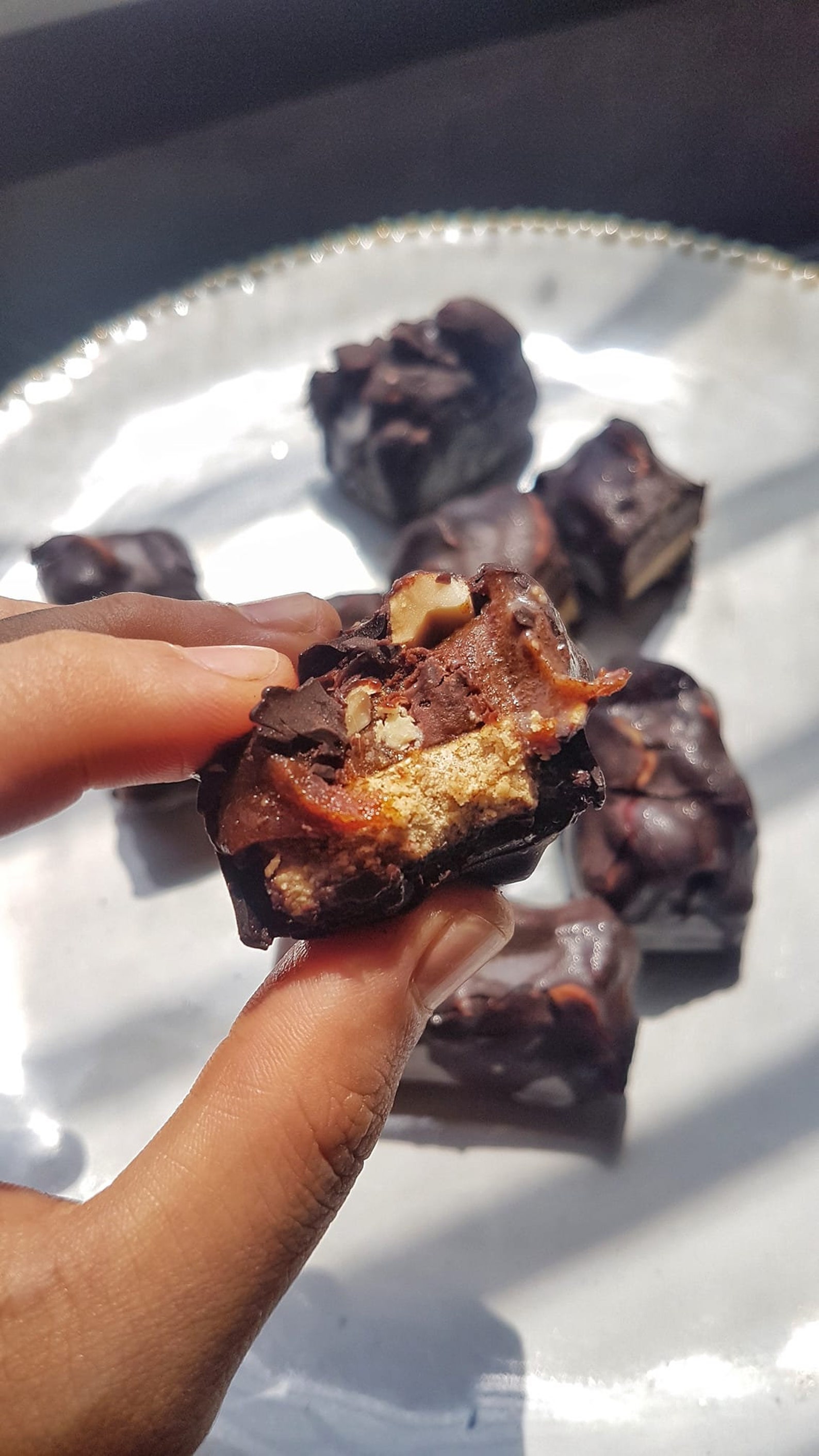 RECIPE Healthy Snickers Bar VEGAN – Dairy-free, Chocolatey, Nutty, and ...