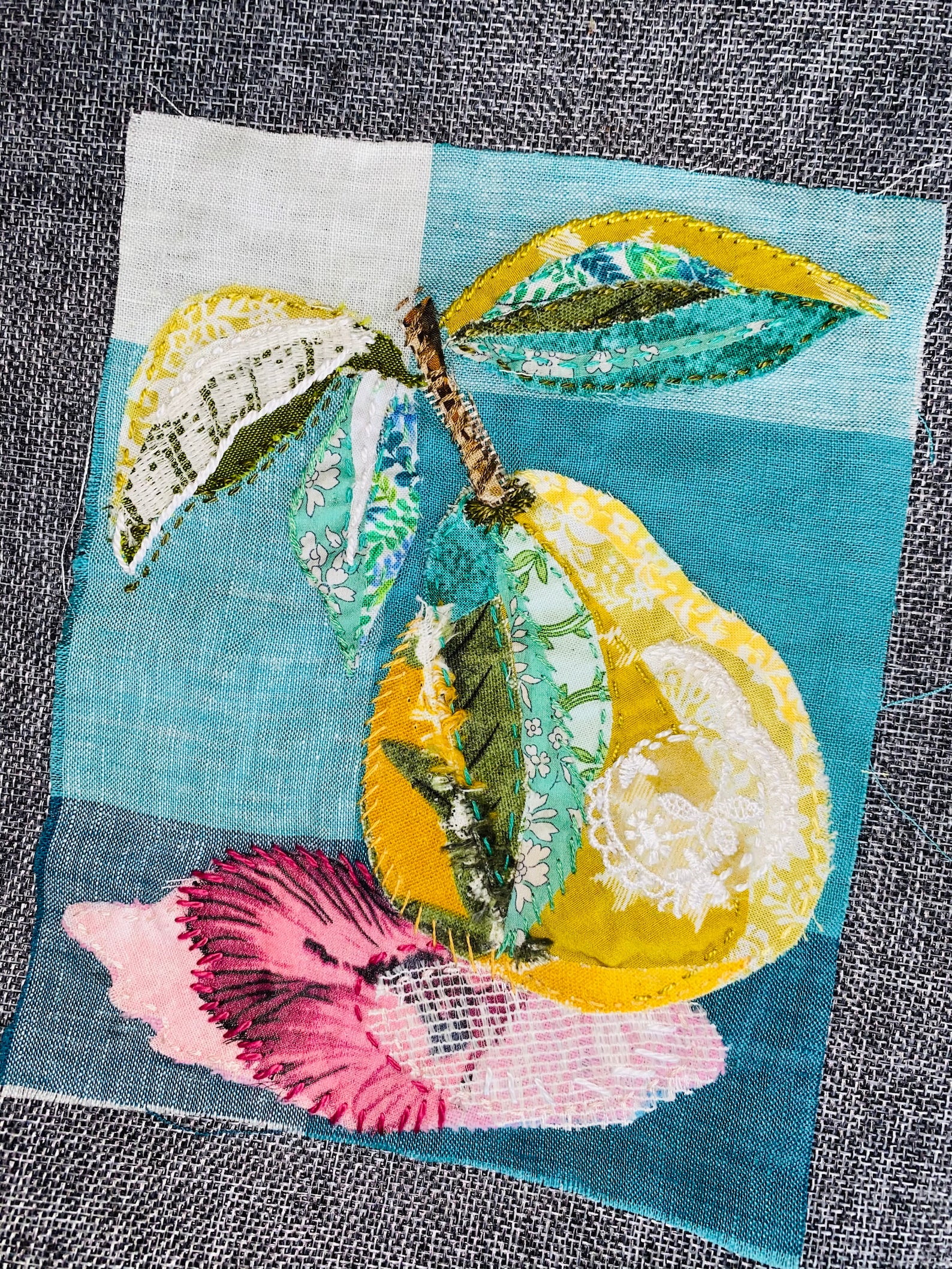 Slow stitching kit The Pear | Etsy