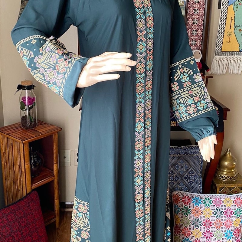 Green Tatreez Abaya - Etsy