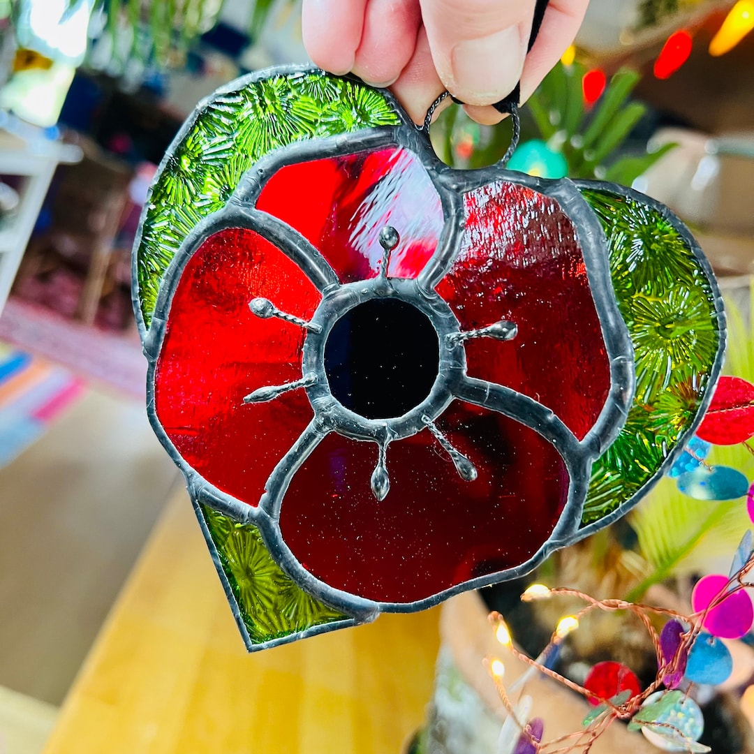 Stained Glass Poppy Heart Suncatcher … Remembrance Poppy - Etsy UK