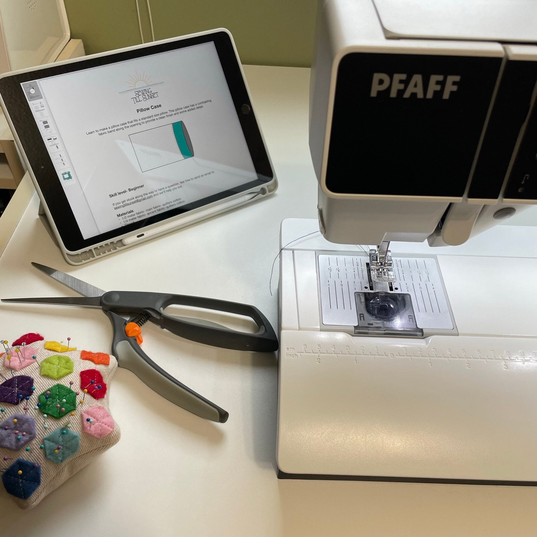 Pillow Case - PDF Sewing Pattern - Beginner Sewing Project - Digital ...