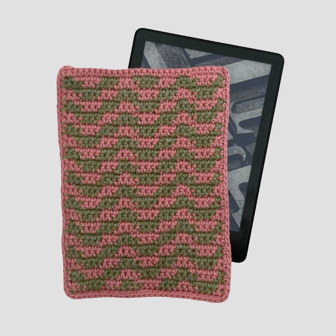 Pink + Green Wavy Crochet Kindle/ereader Cover - Etsy