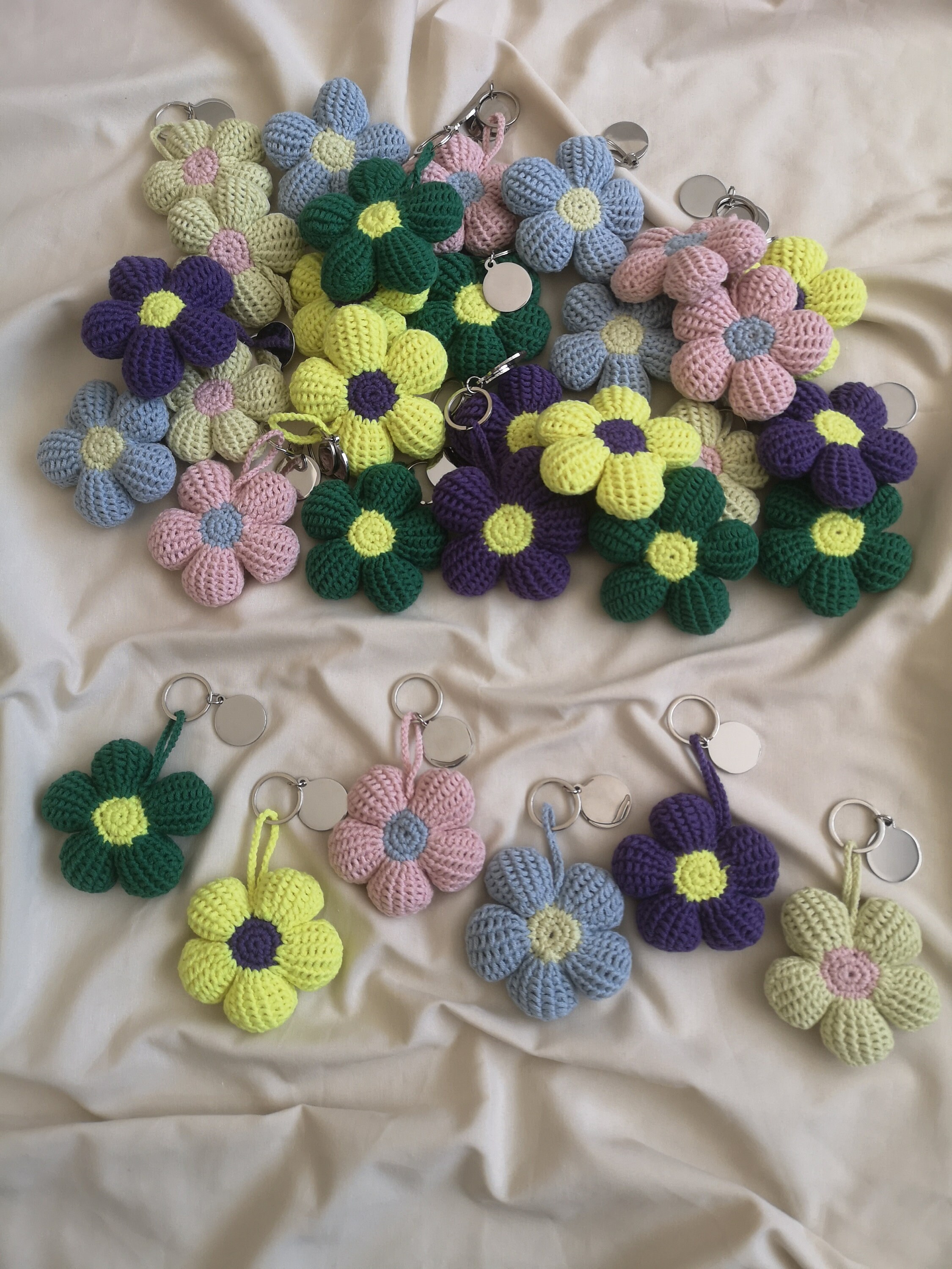 Handcrafted Crochet Daisy Keychain soft Fiberfill silver Stainless ...