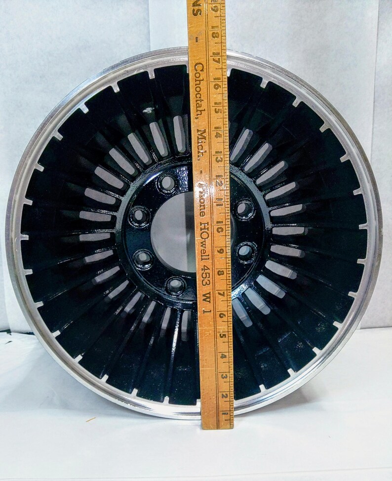 Vintage 8 Lug Turbine Hurricane Aluminum Truck Wheels Cyclone Vector ...